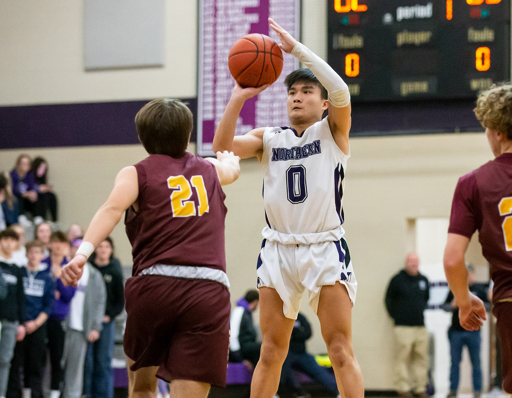 Big Spring defeats Northern 59-53 in boys high school basketball ...