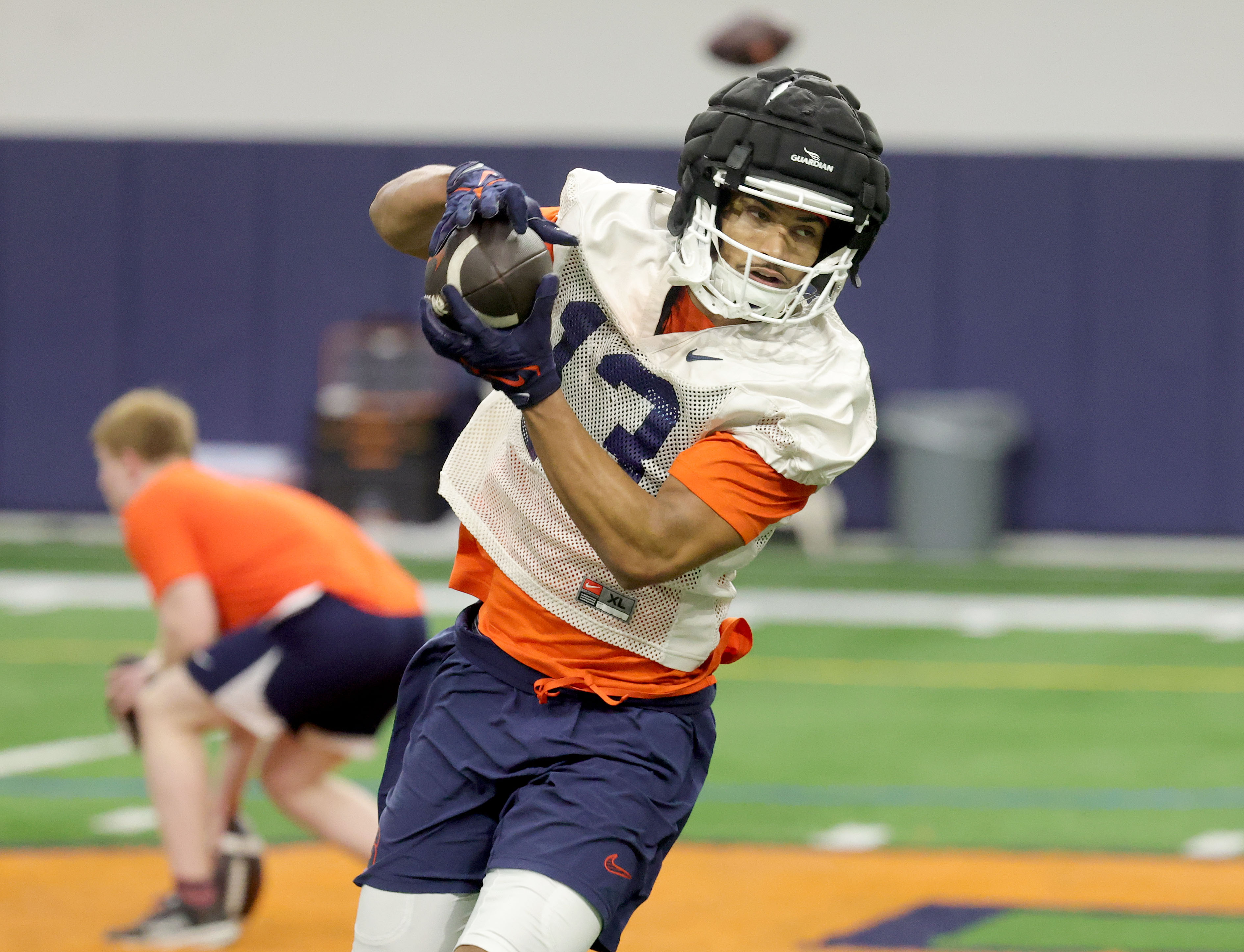 Syracuse football spring practice: April 7, 2025 - syracuse.com