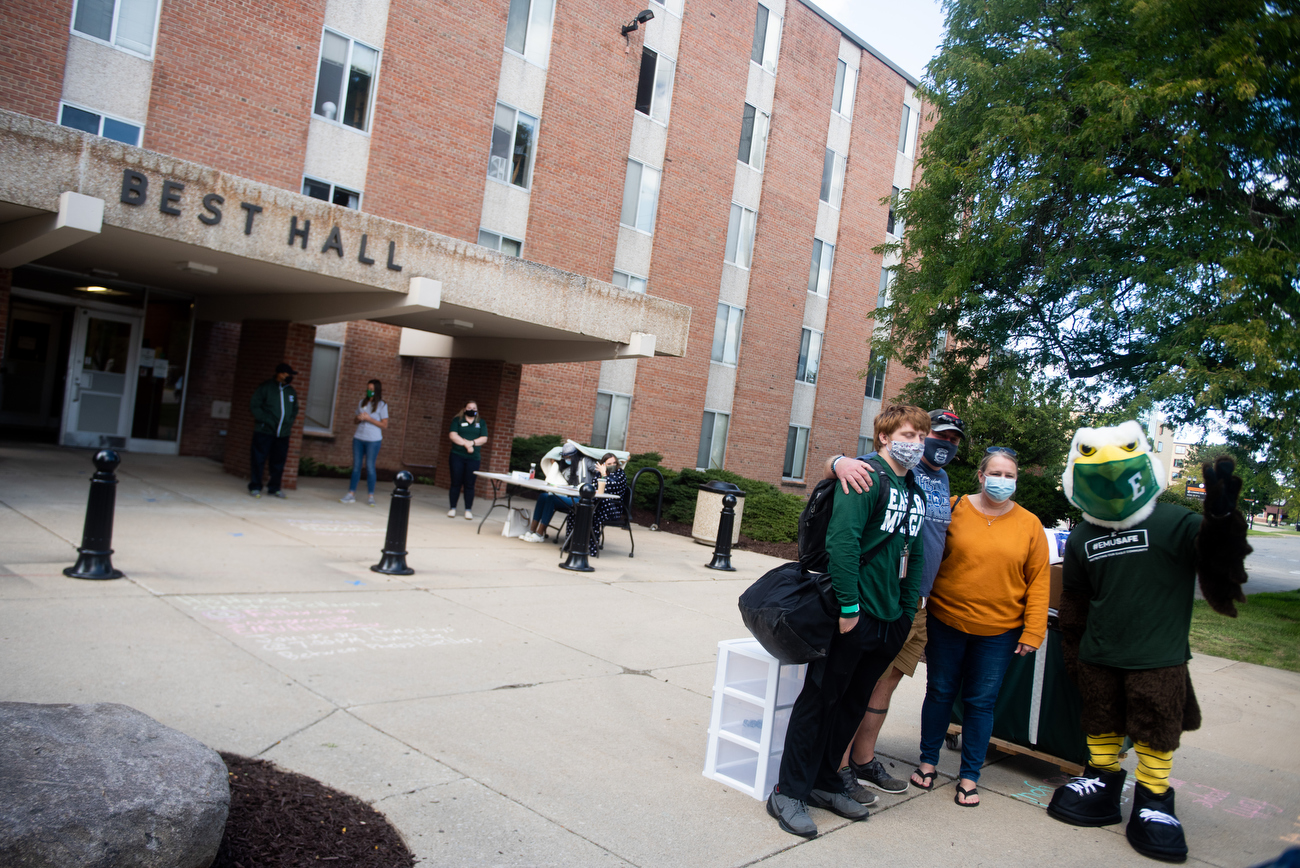 EMU begins delayed student move-in - mlive.com