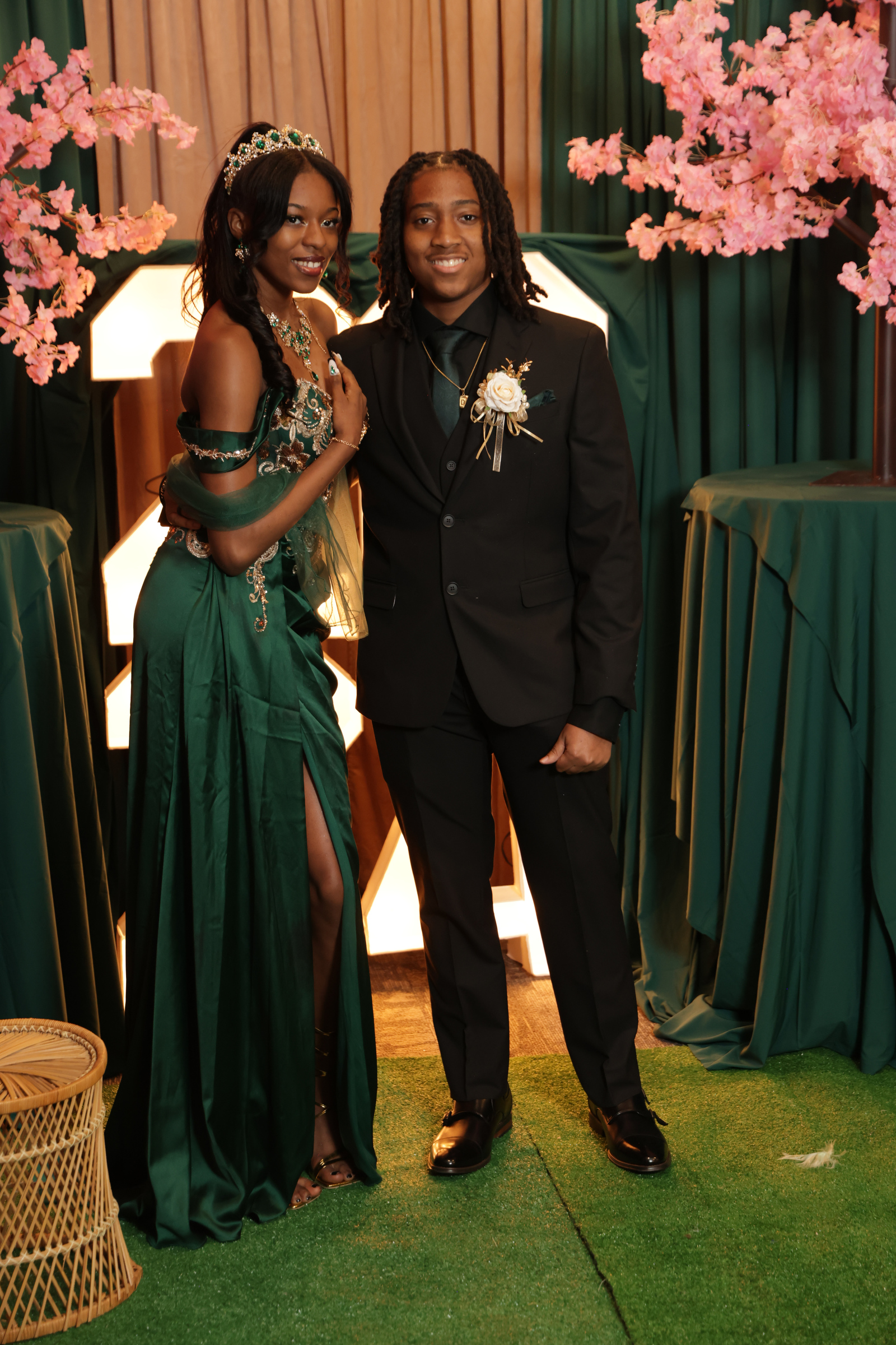 Euclid High School’s 2024 Prom - cleveland.com