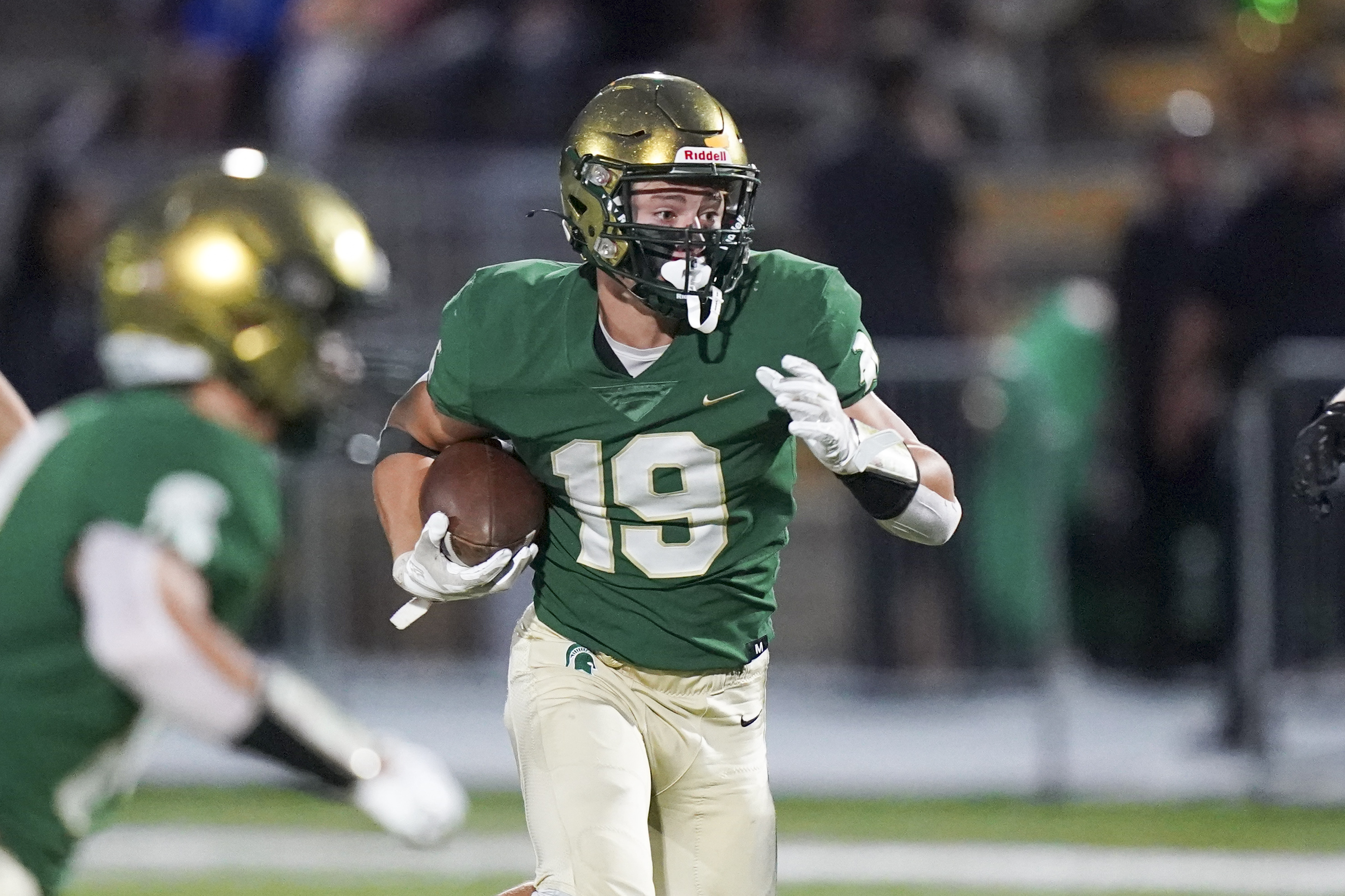 Woodlawn vs. Mountain Brook Football - al.com