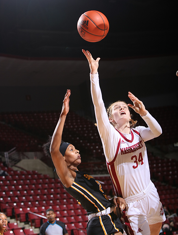 UMass Women's Basketball vs Saint Rose 11/1/21 - masslive.com