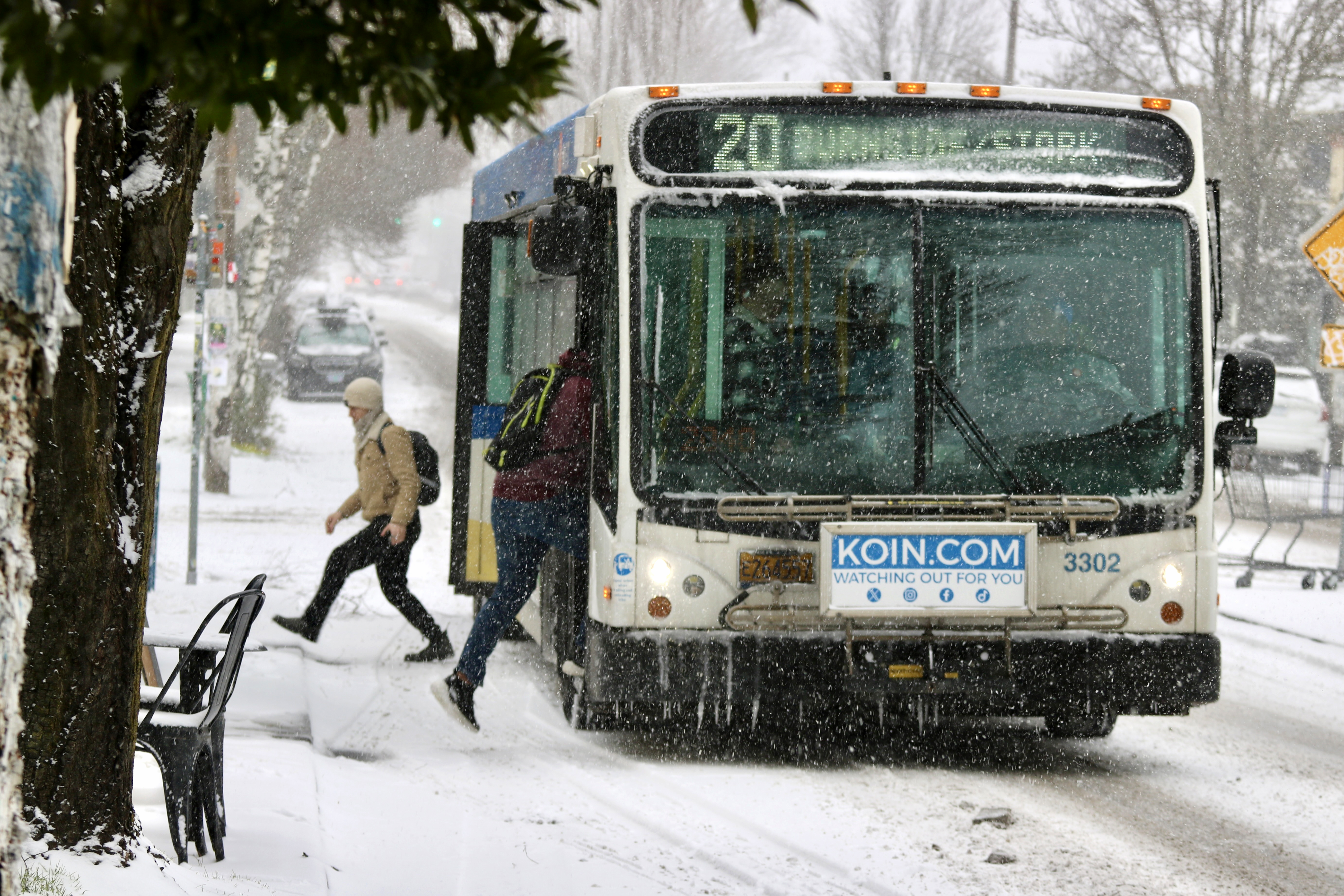 February snow blankets the Portland area - oregonlive.com