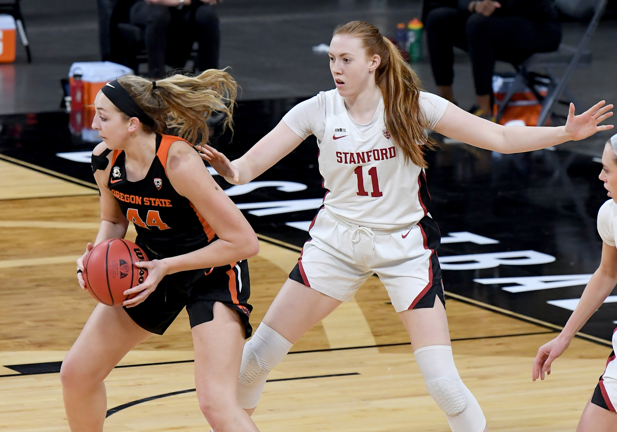 Oregon State vs. Stanford at Pac-12 women's basketball tournament ...