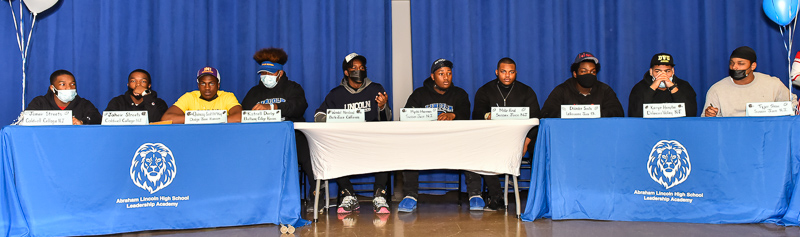 Football Signing Day 2022 - nj.com