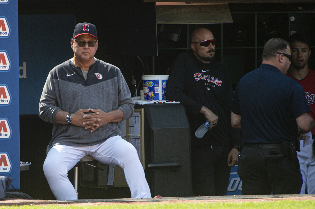 Cleveland Guardians manager Terry Francona's last game at progressive ...