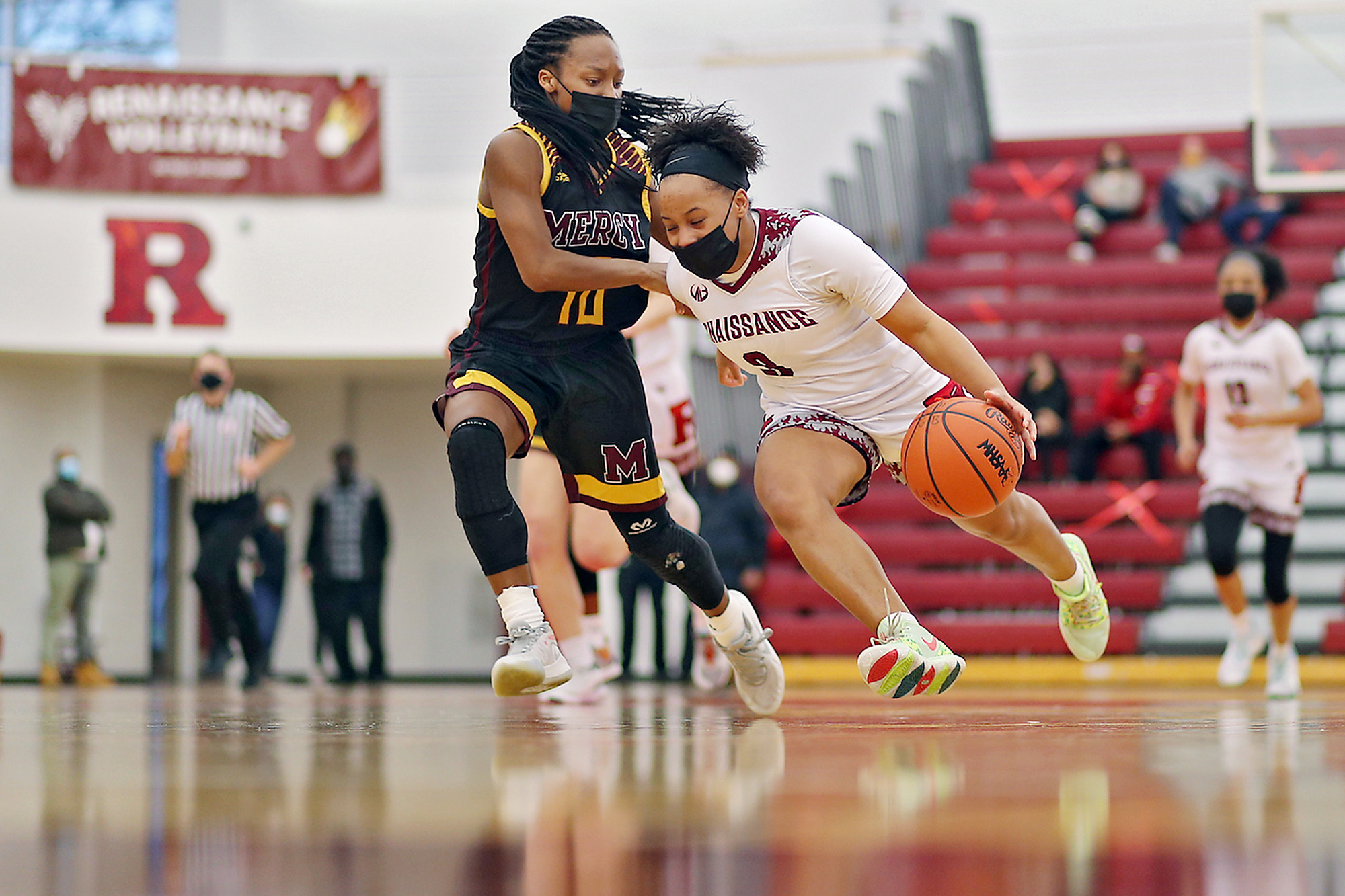 MHSAA basketball: Detroit Renaissance vs. Farmington Hills Mercy ...