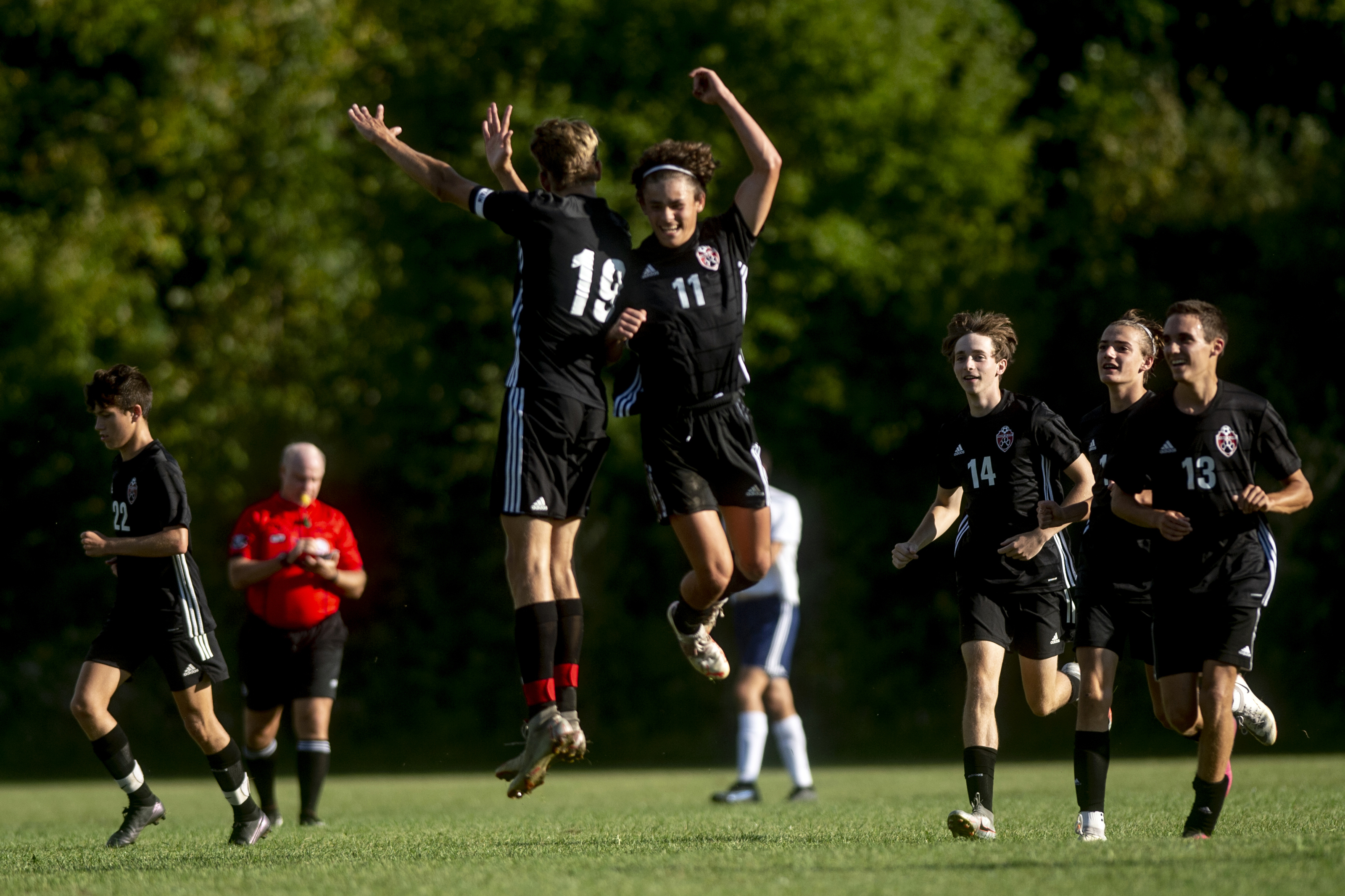 Grand Blanc soccer defeats Flint Powers Catholic 2-0 - mlive.com