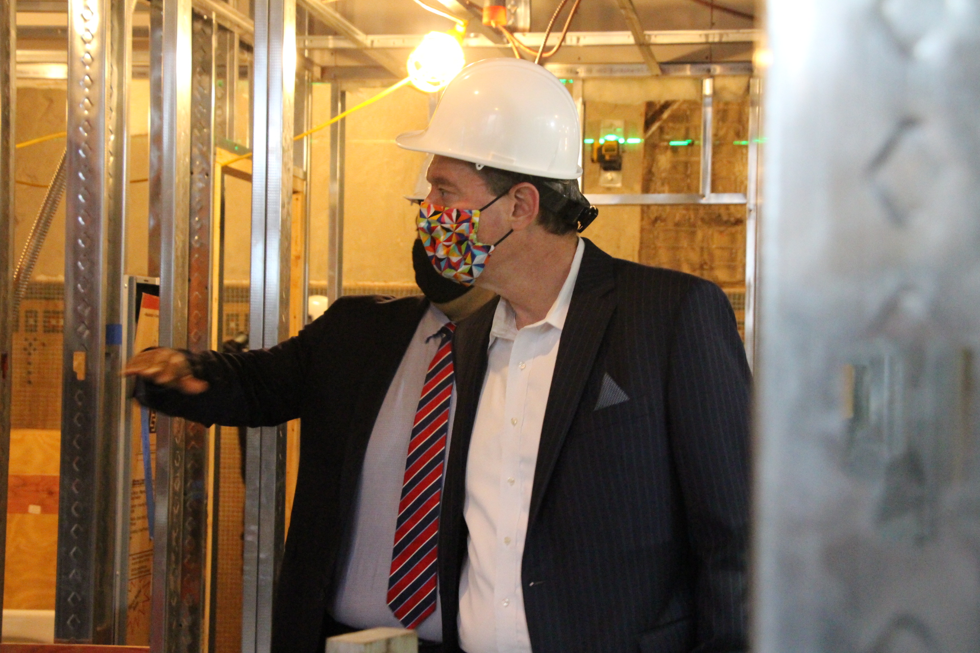 City officials toured apartments on Chatham Street in Worcester ...