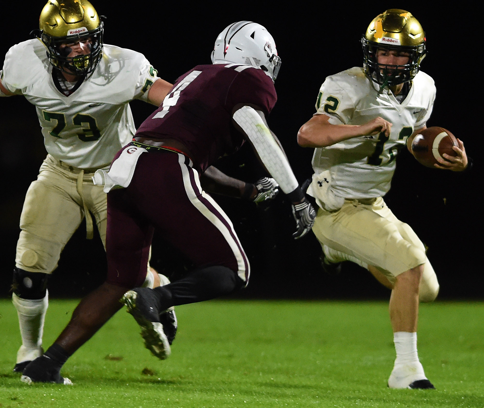 Mountain Brook vs. Gardendale football - al.com