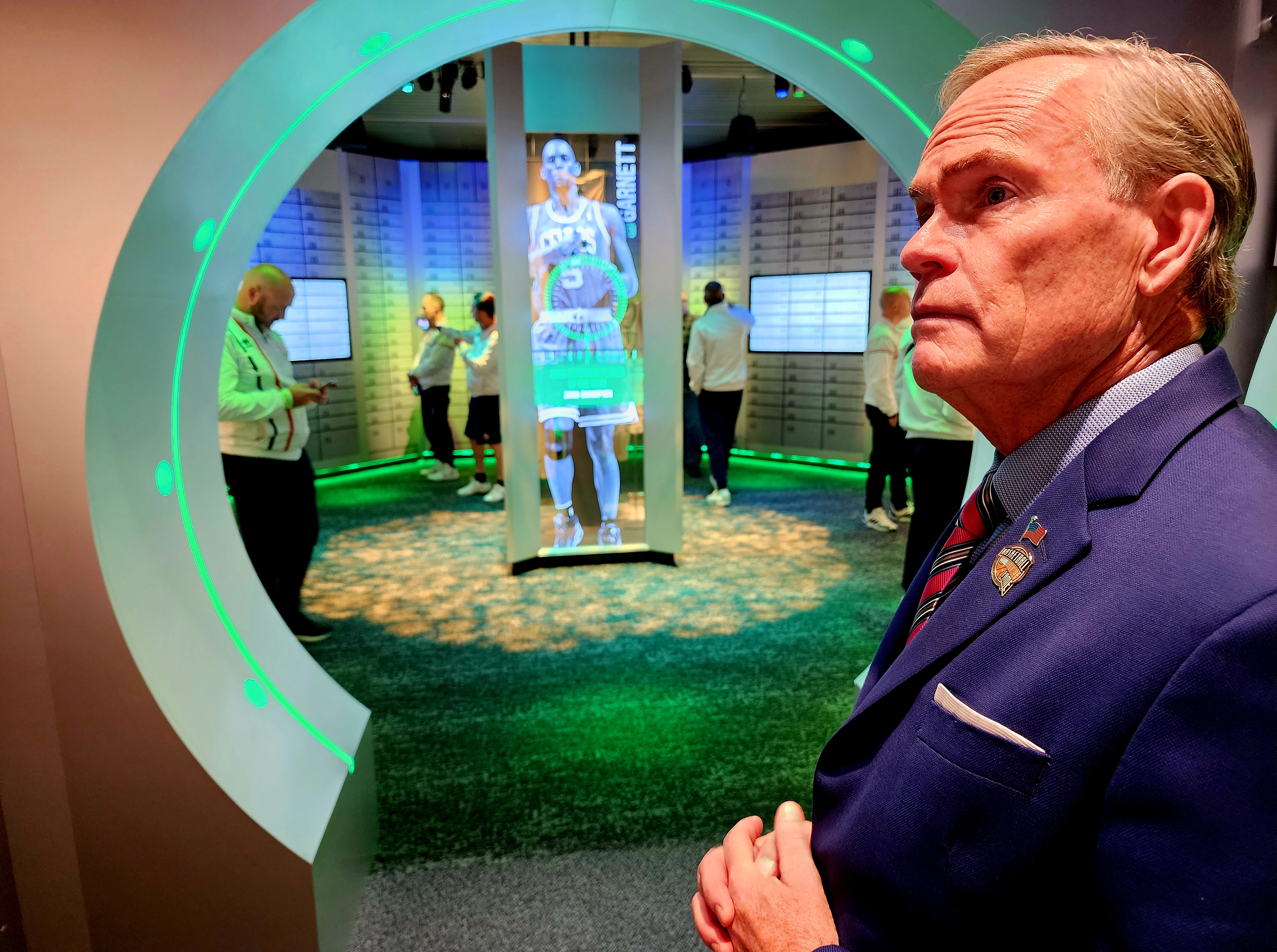 Naismith Basketball Hall of Fame opens bank vault of Boston Celtics ...