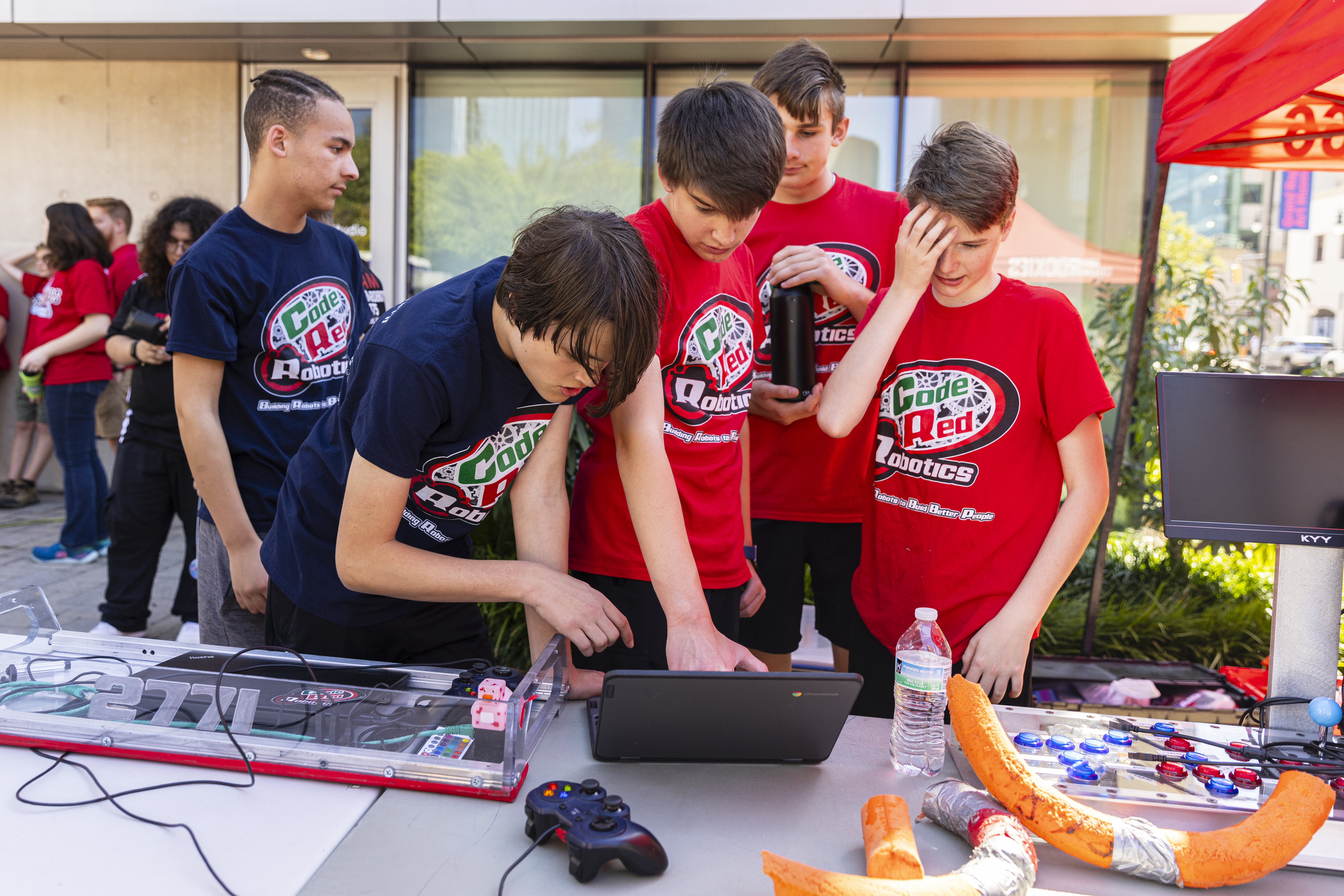 Robots invade Rosa Parks Circle during Robotics Expo and Parade - mlive.com