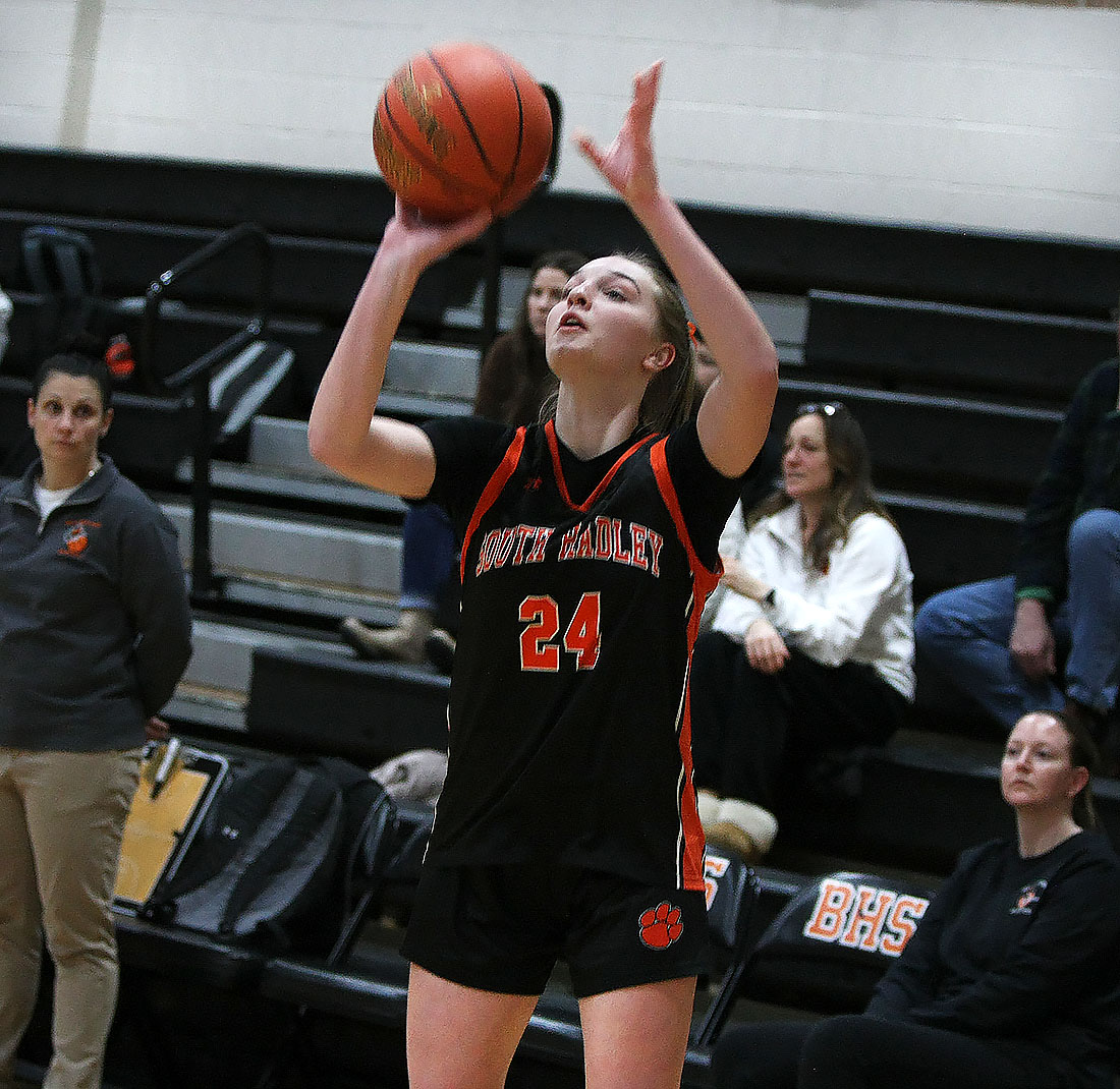 South Hadley vs Belchertown girls Basketball 1/27/25 - masslive.com