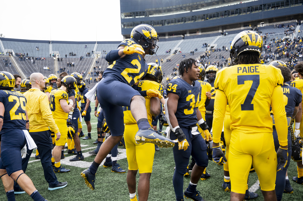 Michigan spring football game - mlive.com