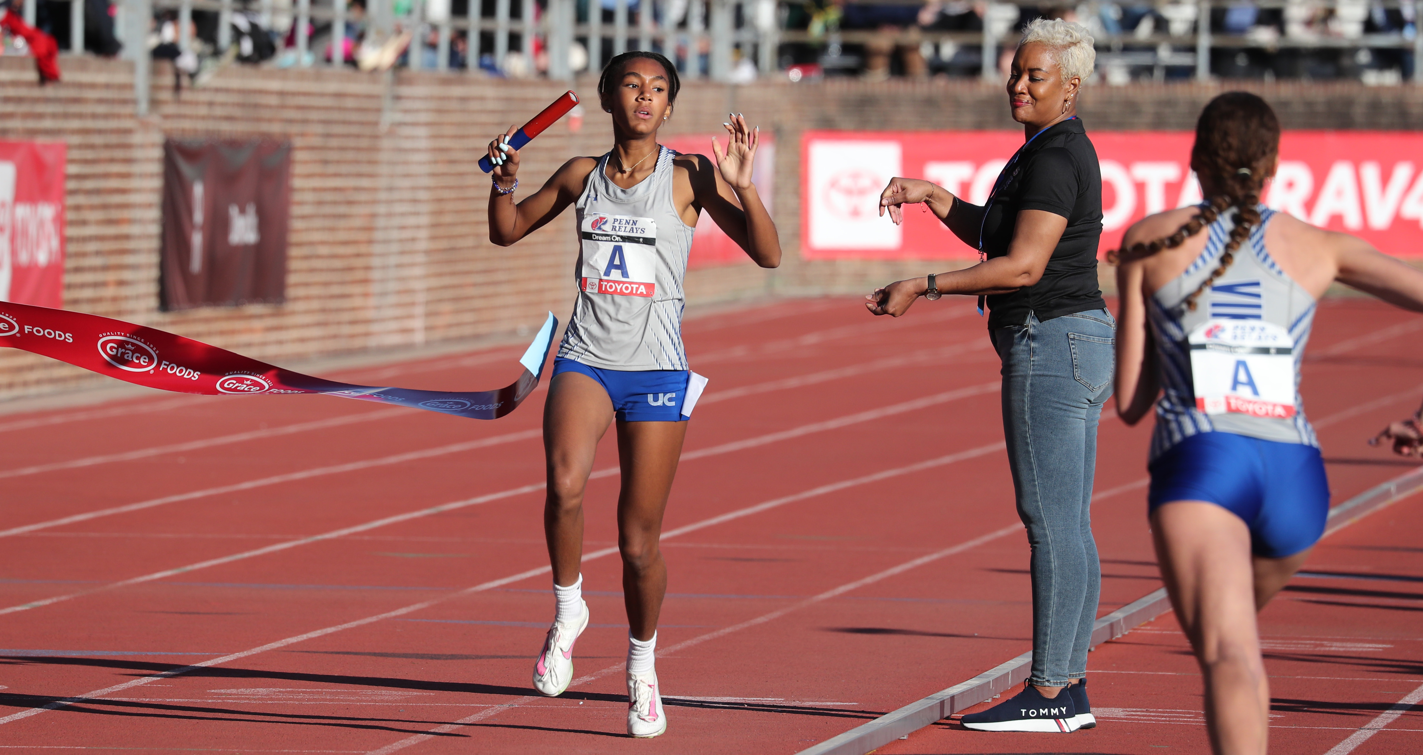 Staten Island runners compete at the 128th Penn Relay Carnival at ...