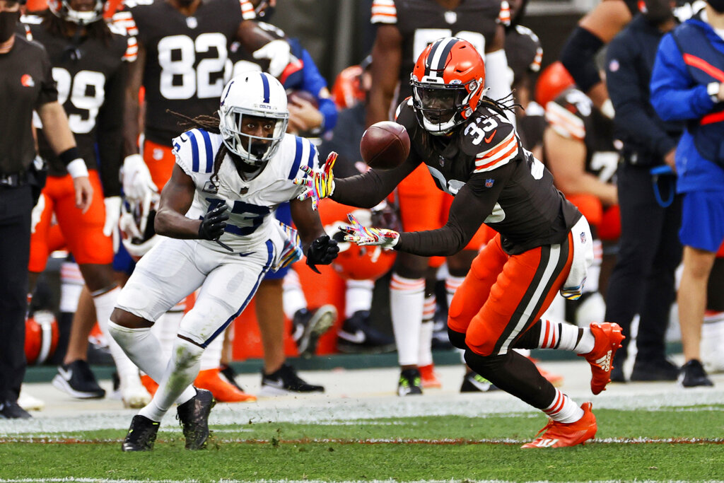 Cleveland Browns defensive backs Ronnie Harrison Jr. and Sheldrick ...