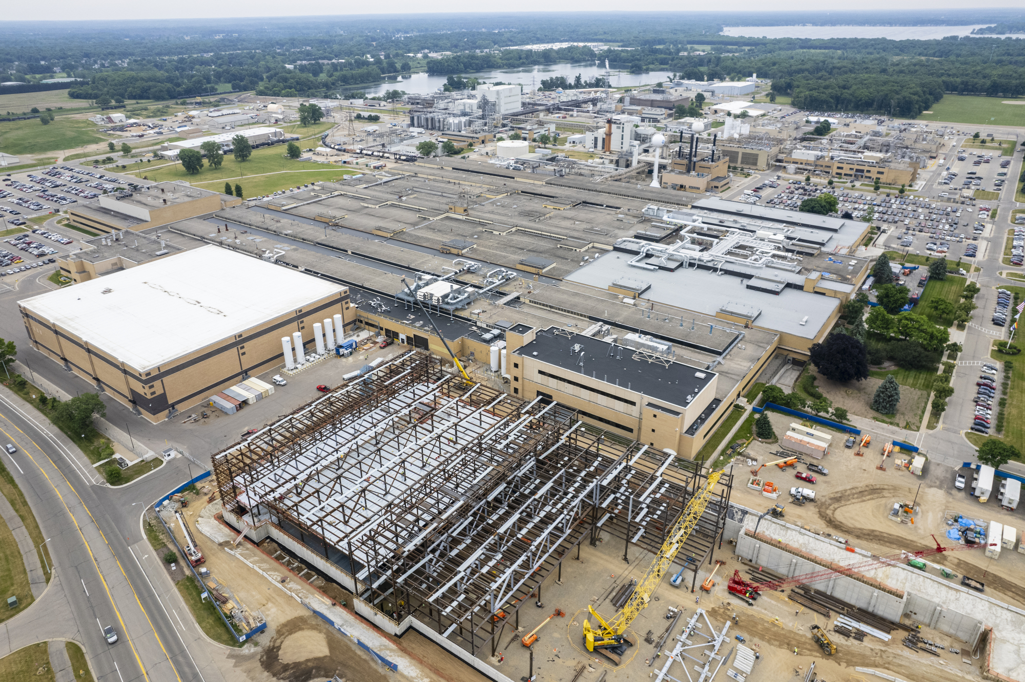 Pfizer announces multi-million dollar investment in Kalamazoo facility ...