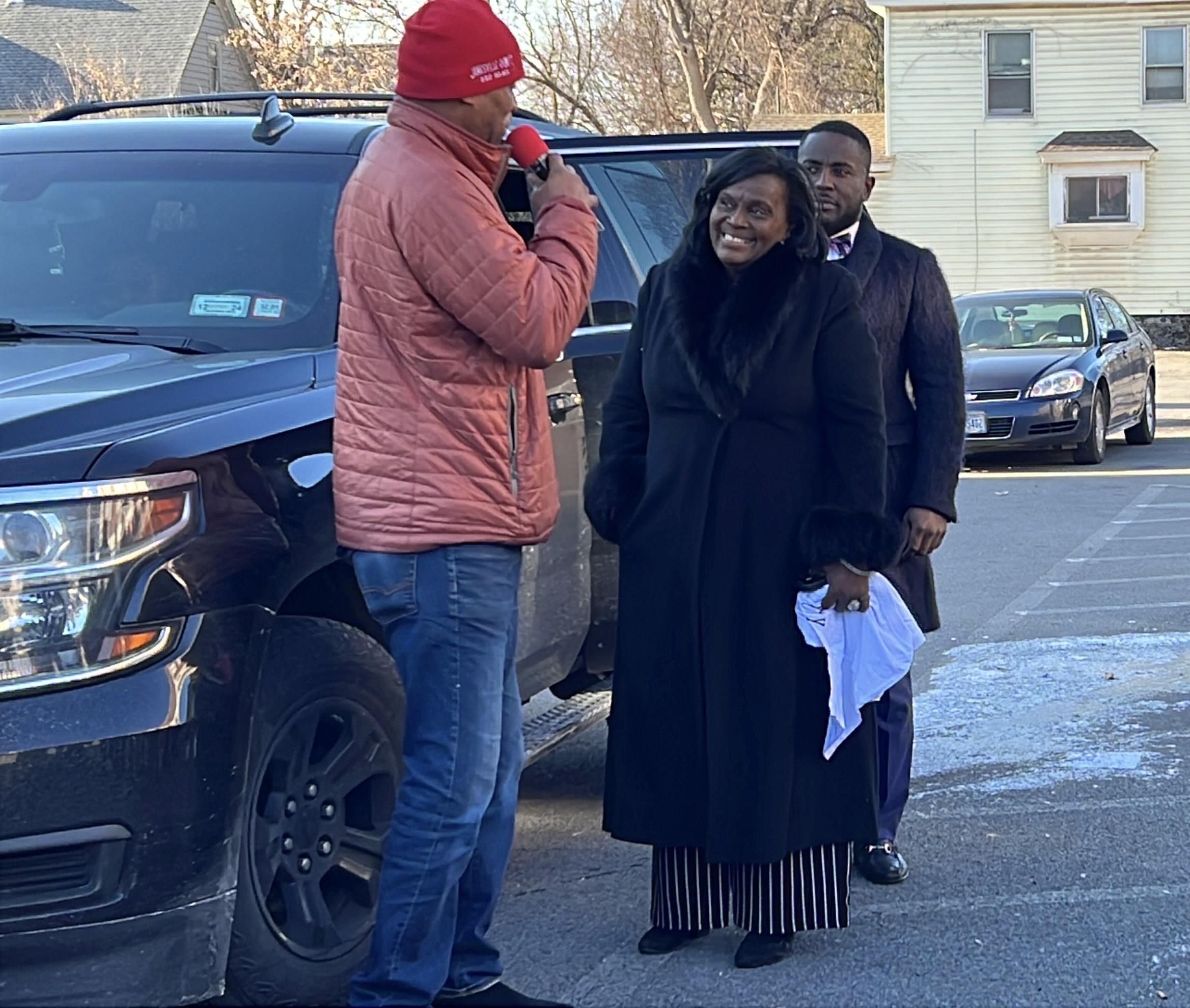 "Dr. Mary Nelson Way" dedicated - syracuse.com