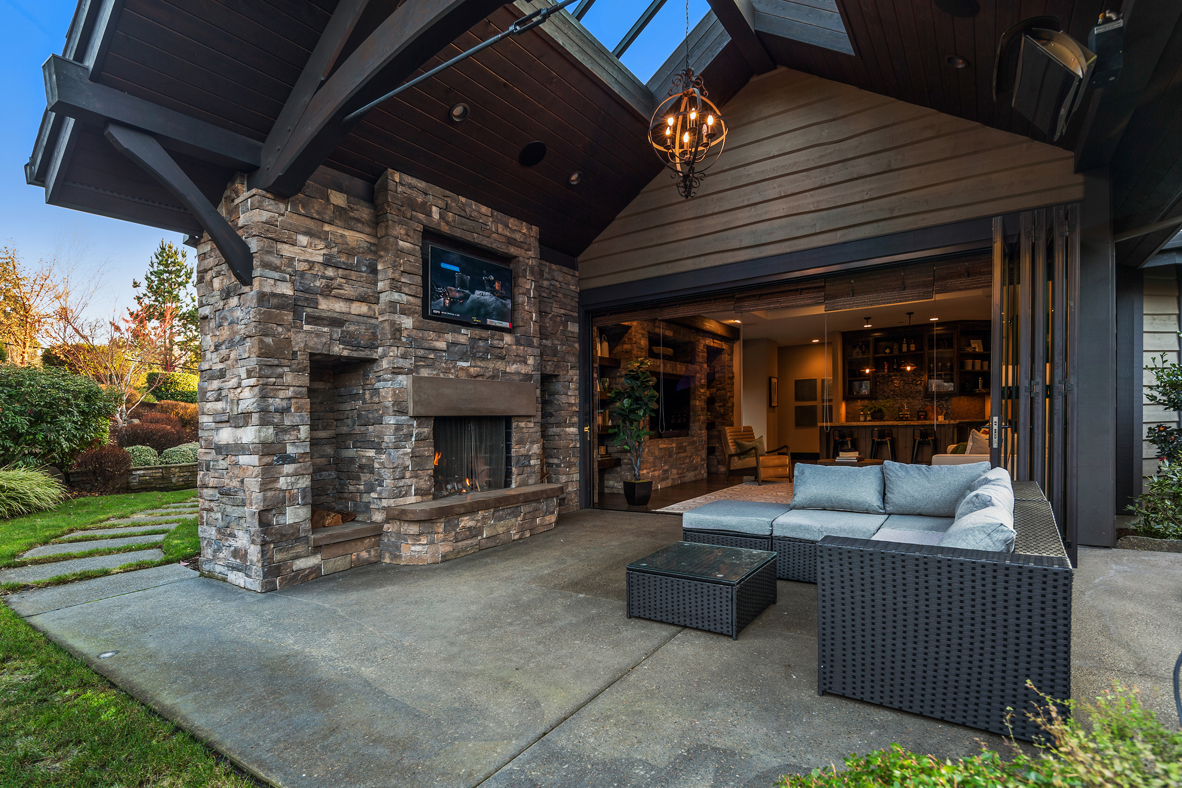NBA's CJ McCollum's mansion for sale - oregonlive.com