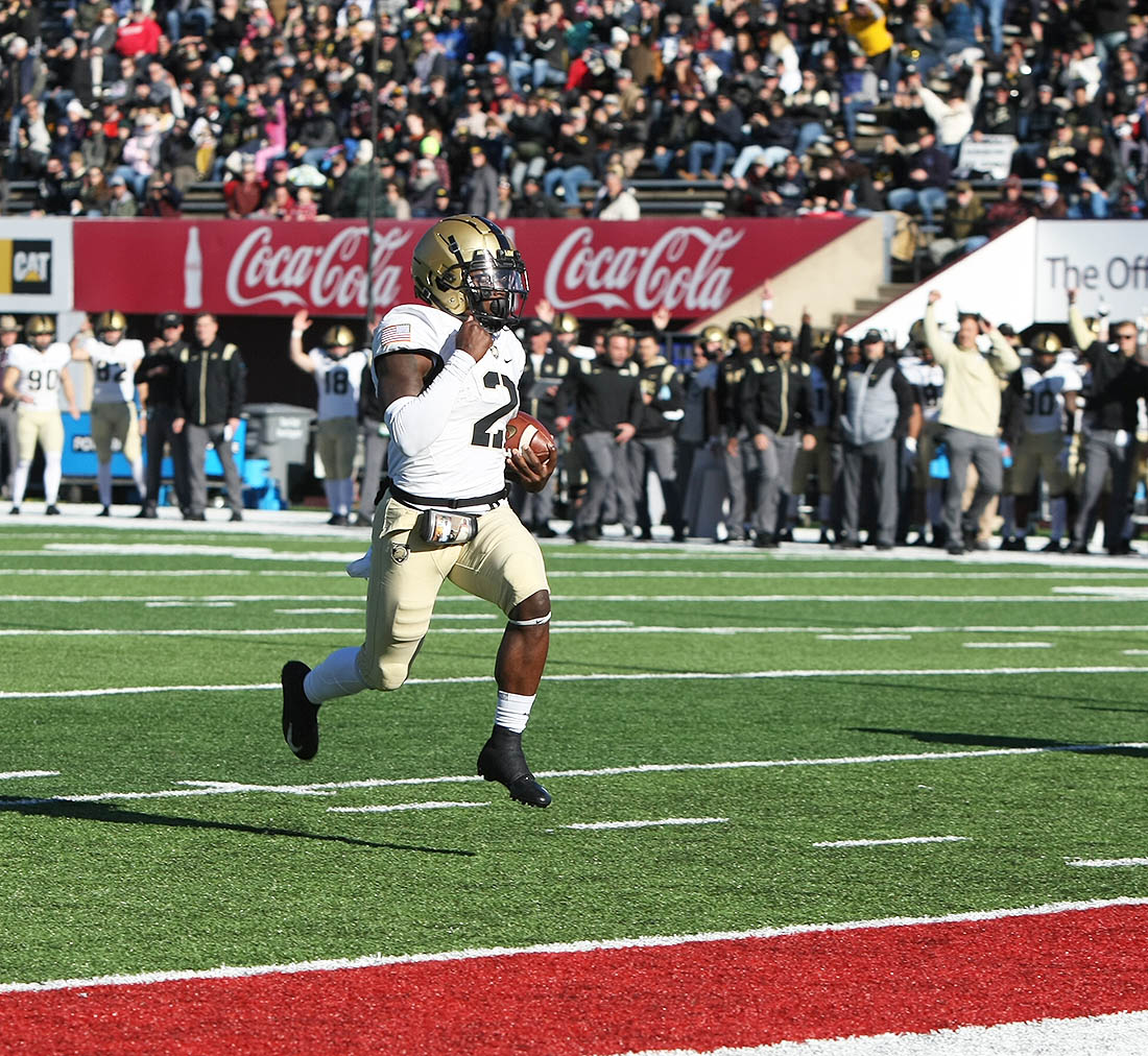 UMass Football vs Army 11/26/22 - masslive.com