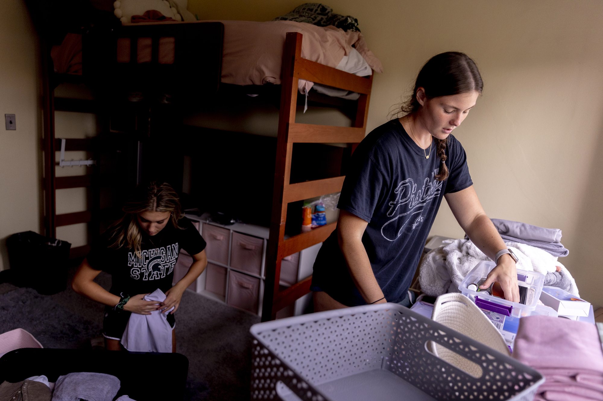 Students move into dorms at Michigan State University for 2023-24 school year - mlive.com