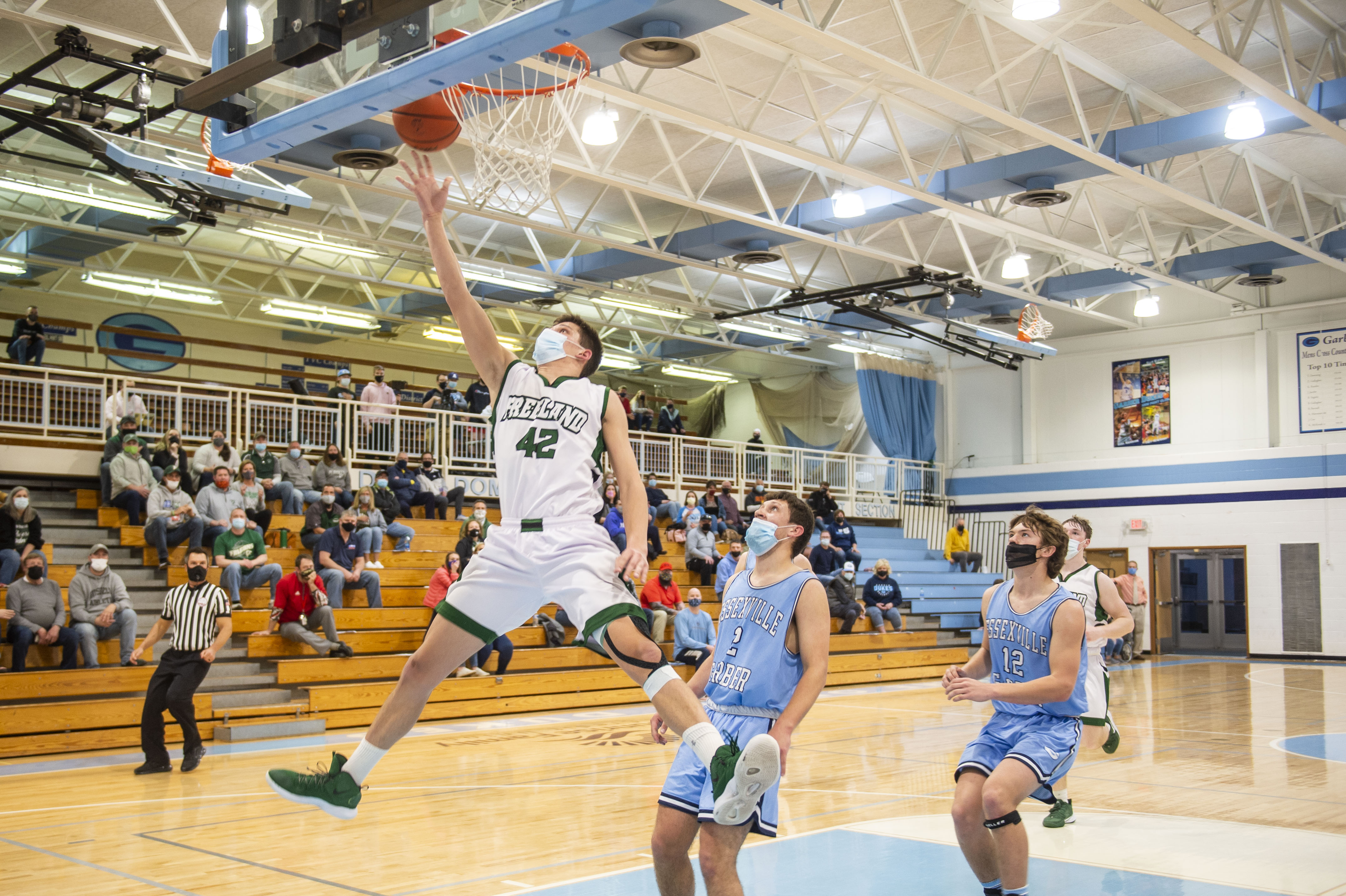Freeland boys basketball takes down Garber in District 2 semifinal 58 ...