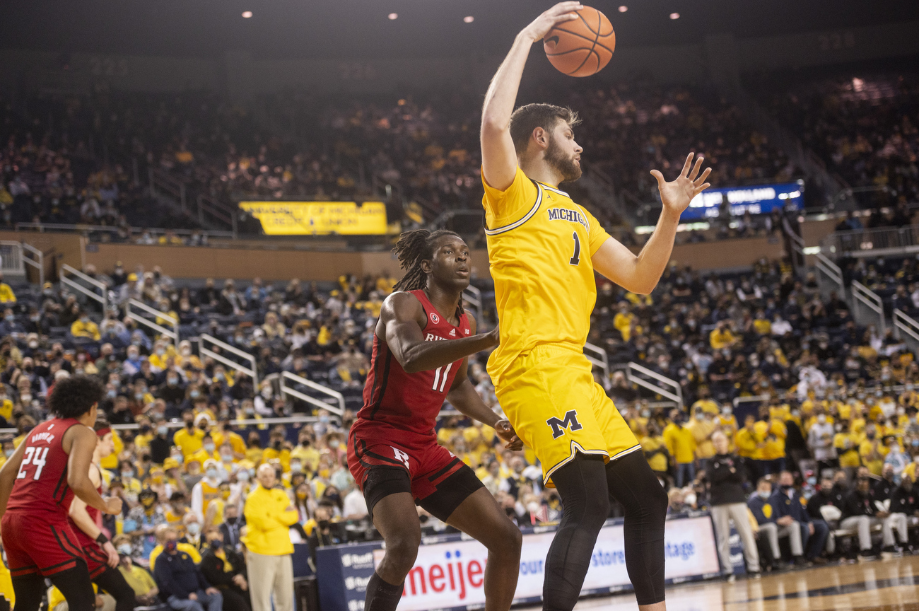 Michigan vs. Rutgers basketball - mlive.com