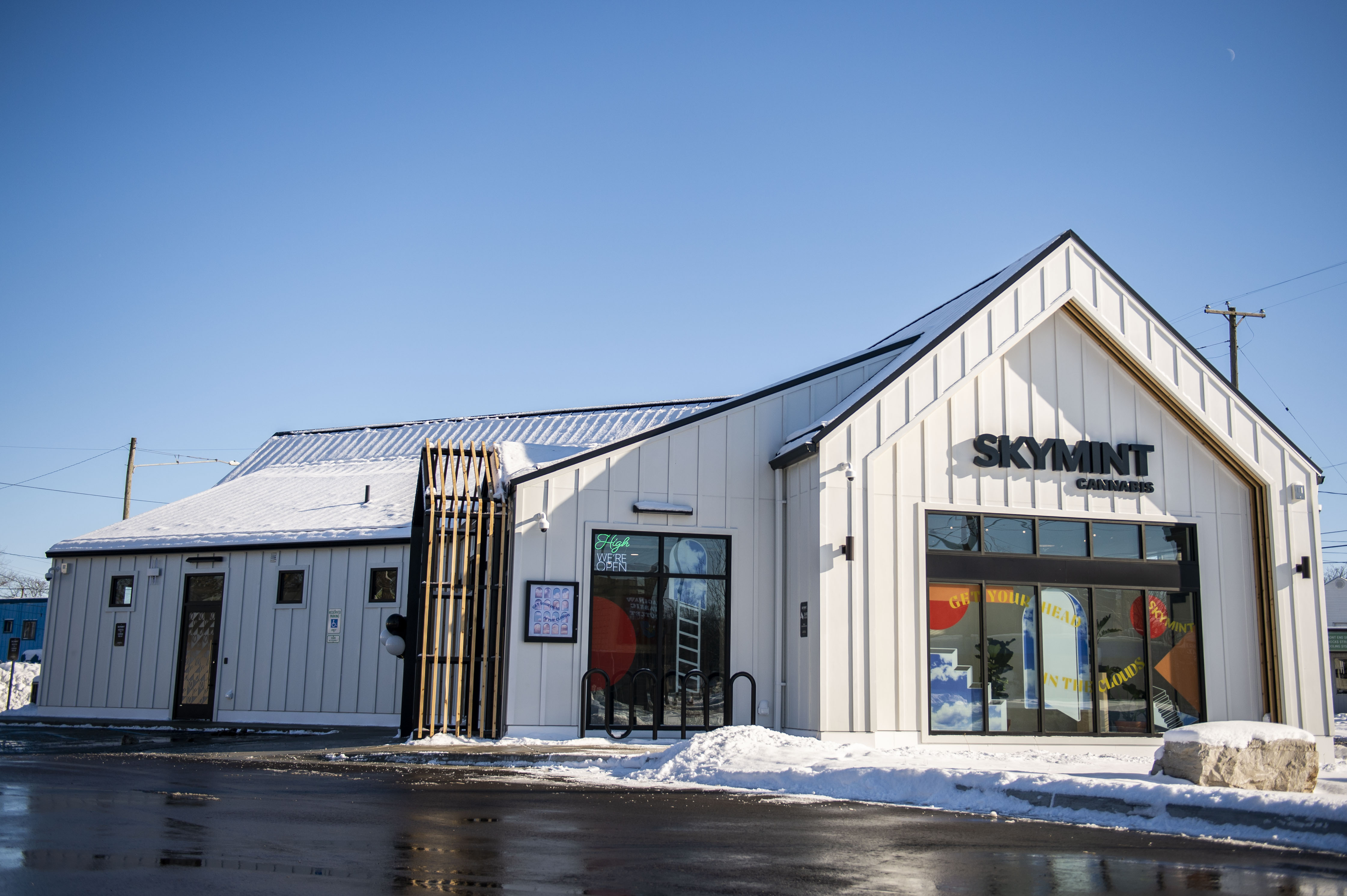 See inside Skymint’s new cannabis store in Saginaw - mlive.com