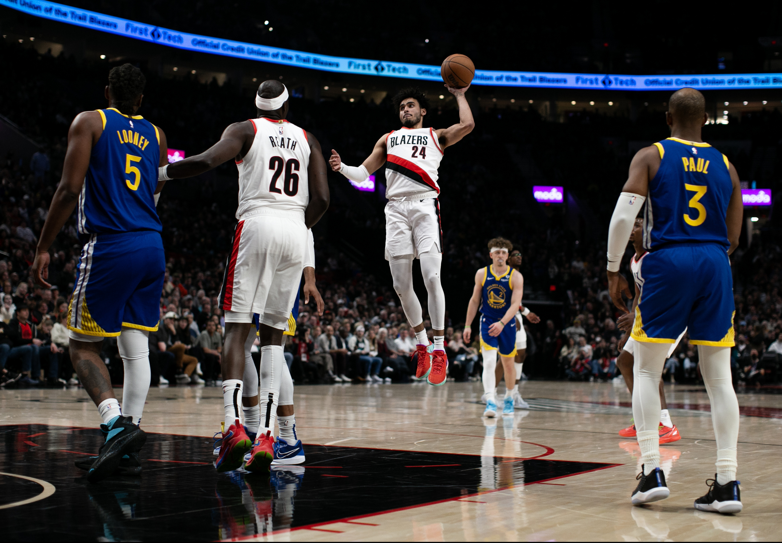 justin minaya - oregonlive.com