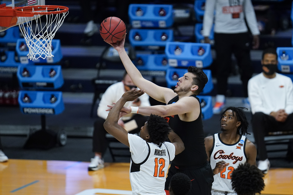 Oregon State men's basketball vs. Oklahoma State at NCAA Tournament ...