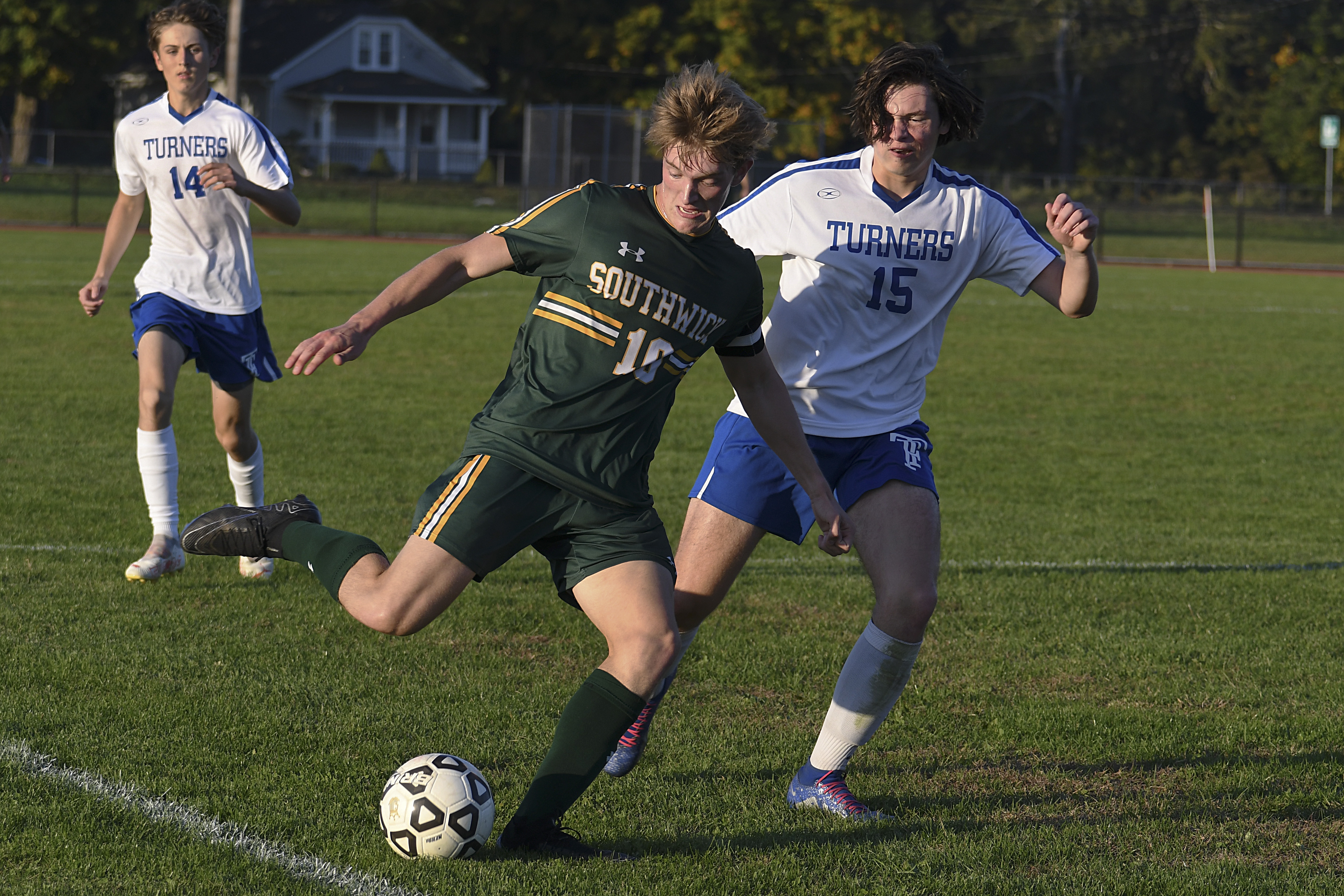 10-2-23 Southwick boys soccer vs. Turners Falls - masslive.com