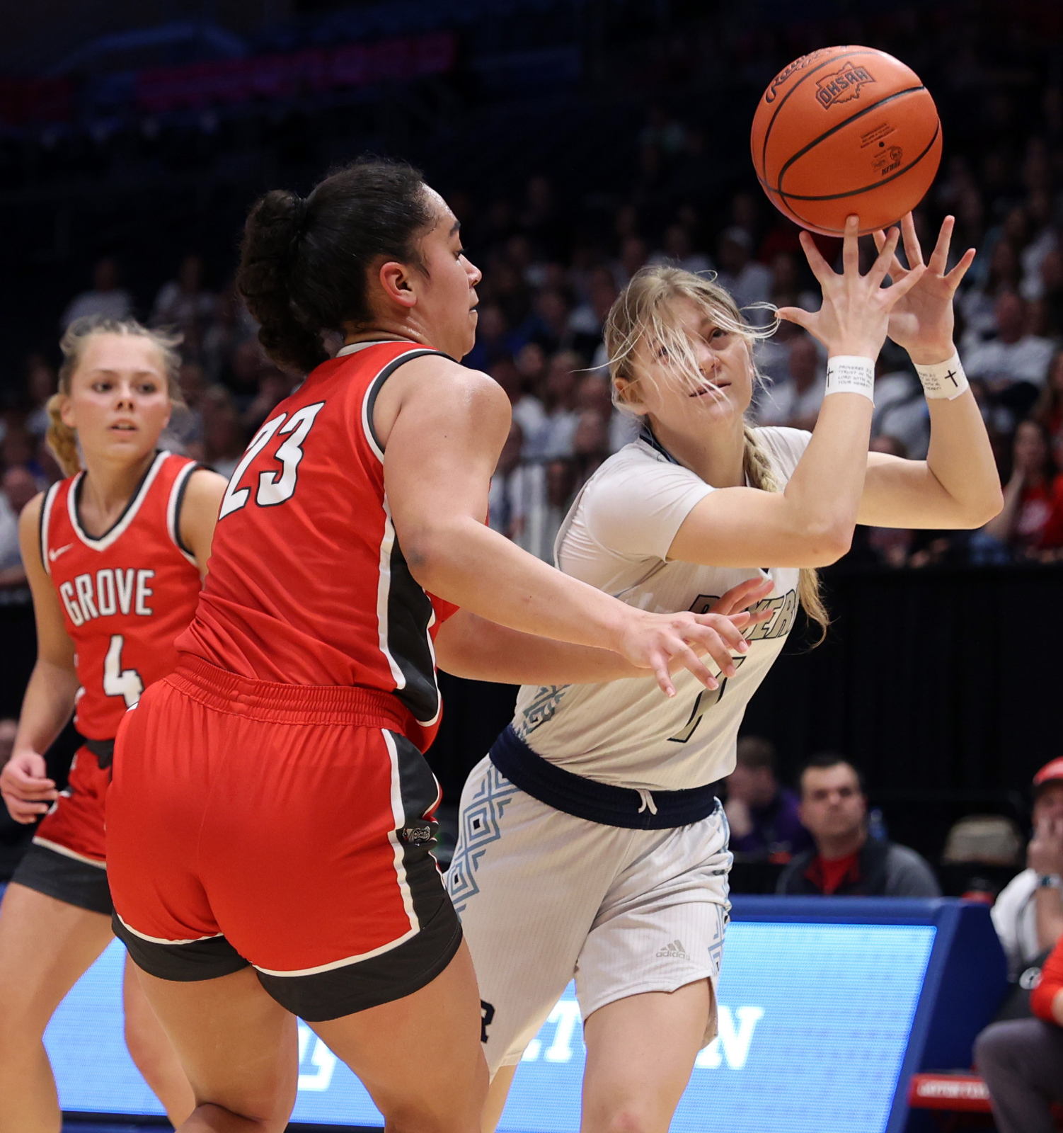 Rootstown vs Columbus Grove, Div VI, girl's basketball finals ...