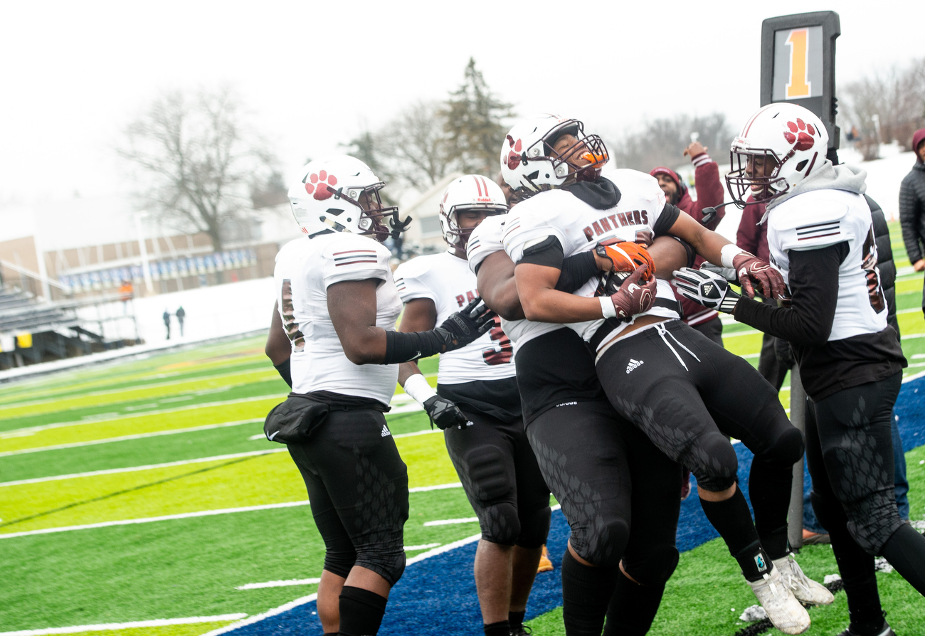 Chelsea vs. River Rouge football - mlive.com
