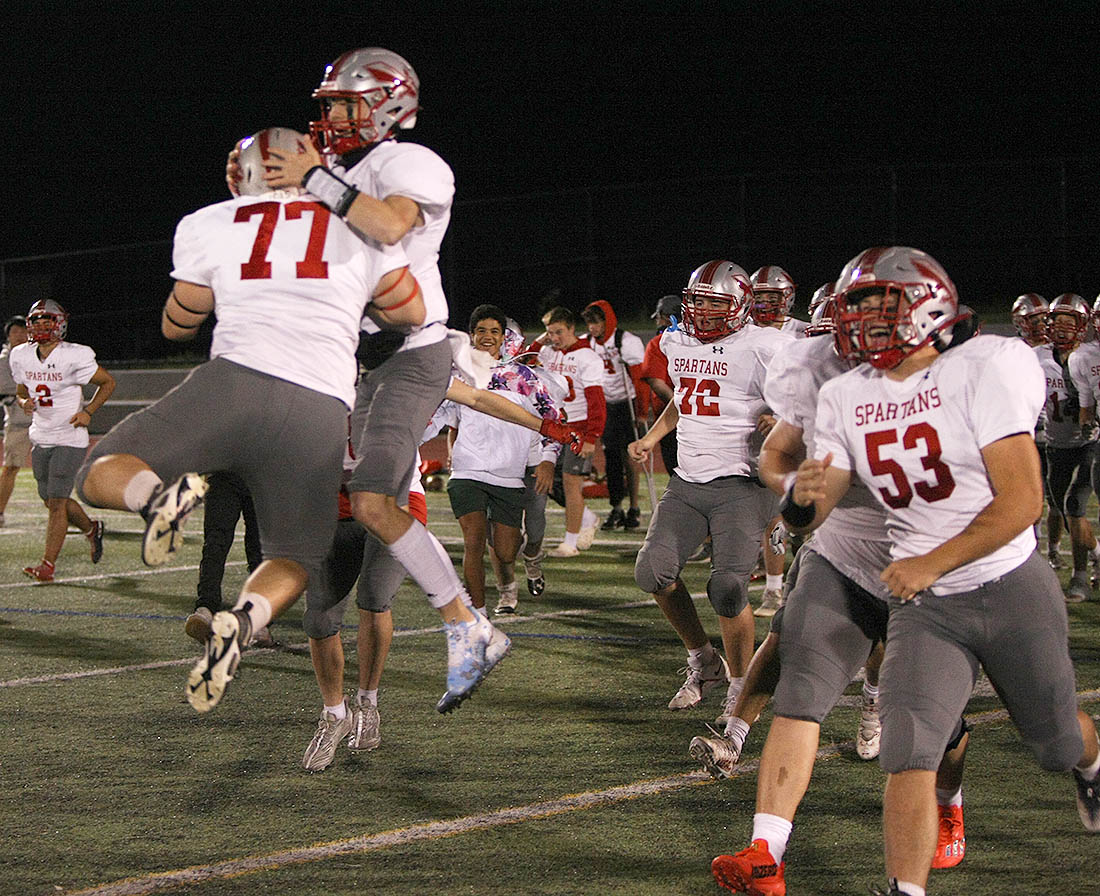 East Longmeadow vs West Side Football 10/7/22 - masslive.com
