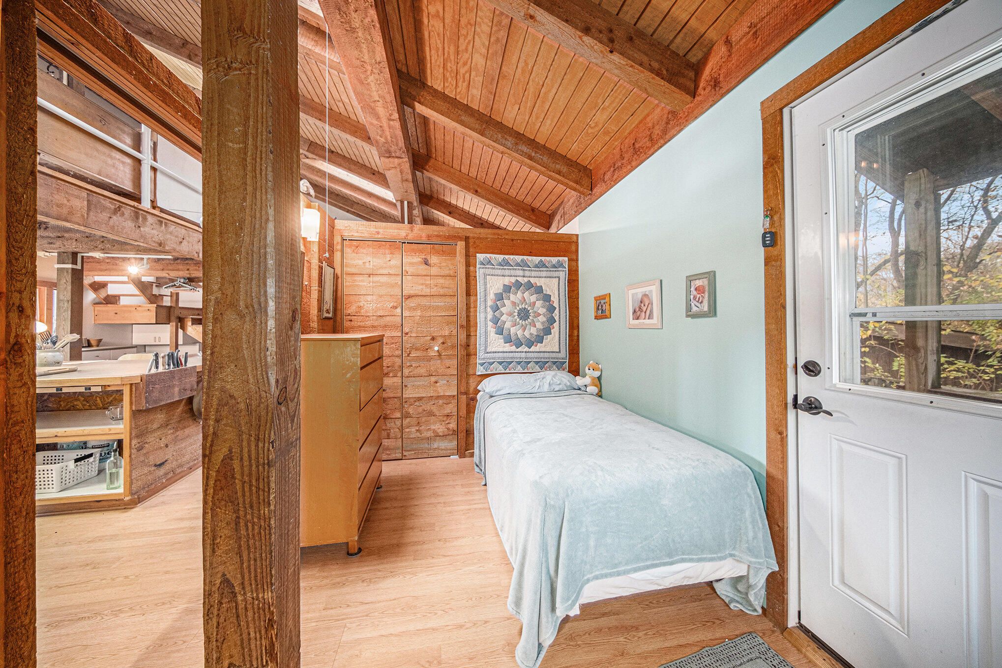 House of the Week: 15980 Waterloo Road - mlive.com