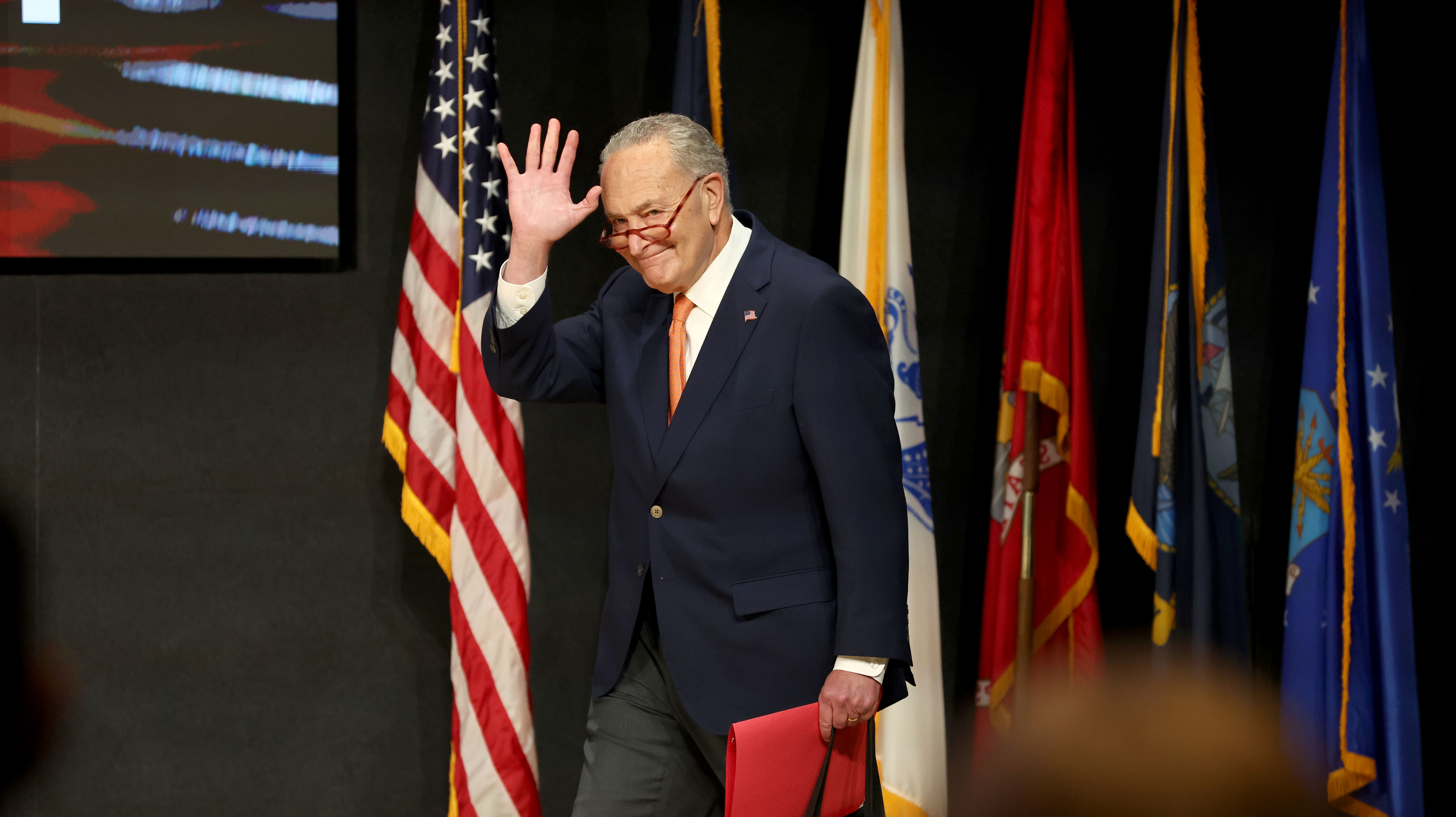 Micron picks Syracuse suburb for huge computer chip plant that would bring up to 9,000 jobs ...