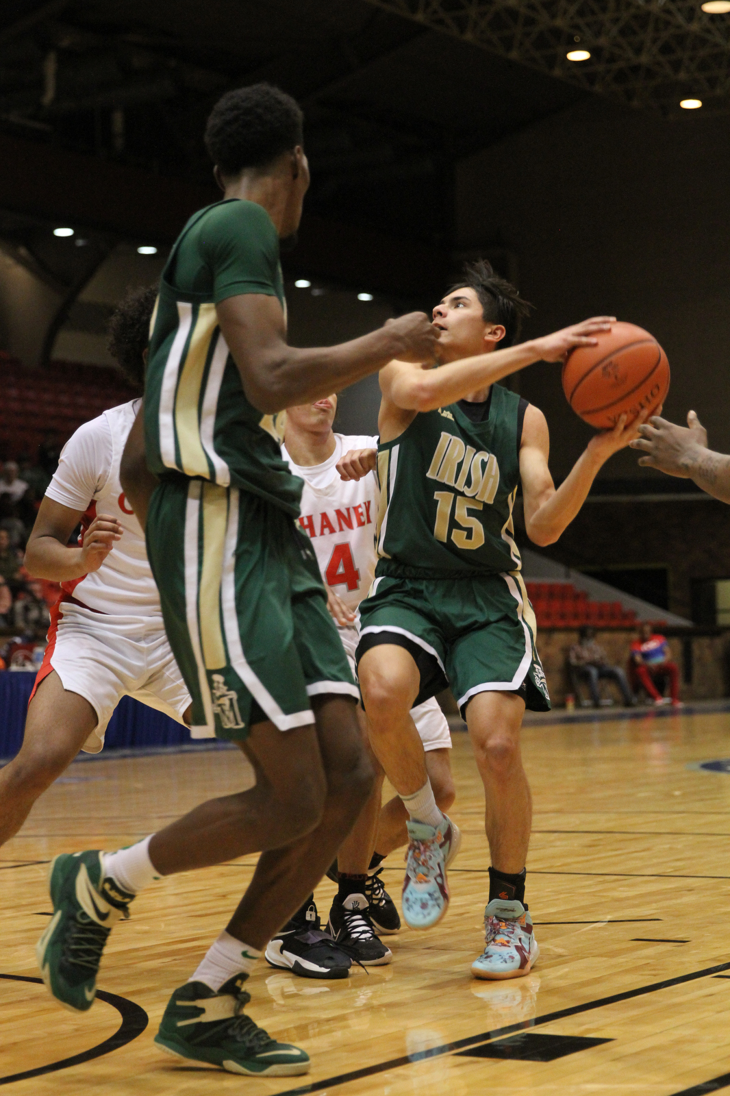 St. Vincent-St Mary vs Chaney Div II Regional basketball - cleveland.com