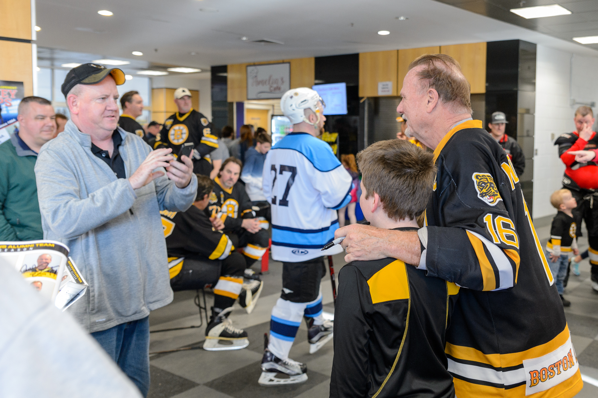 Westfield vs. Boston Bruins Alumni hockey game, 2020 - masslive.com