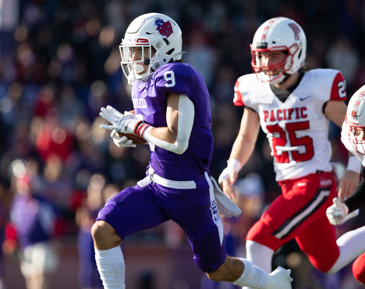 Linfield beats Pacific, extends consecutive winning seasons streak to ...