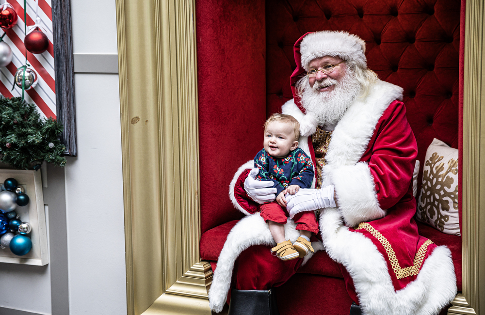 Santa Claus at Capital City Mall - pennlive.com