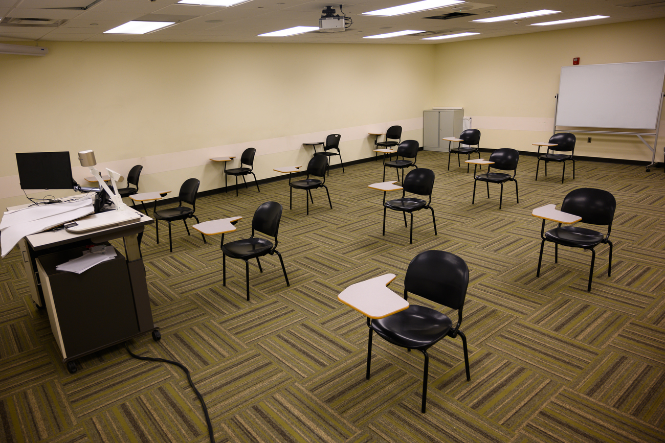 Eastern Michigan University sets up COVID precautions for students ...