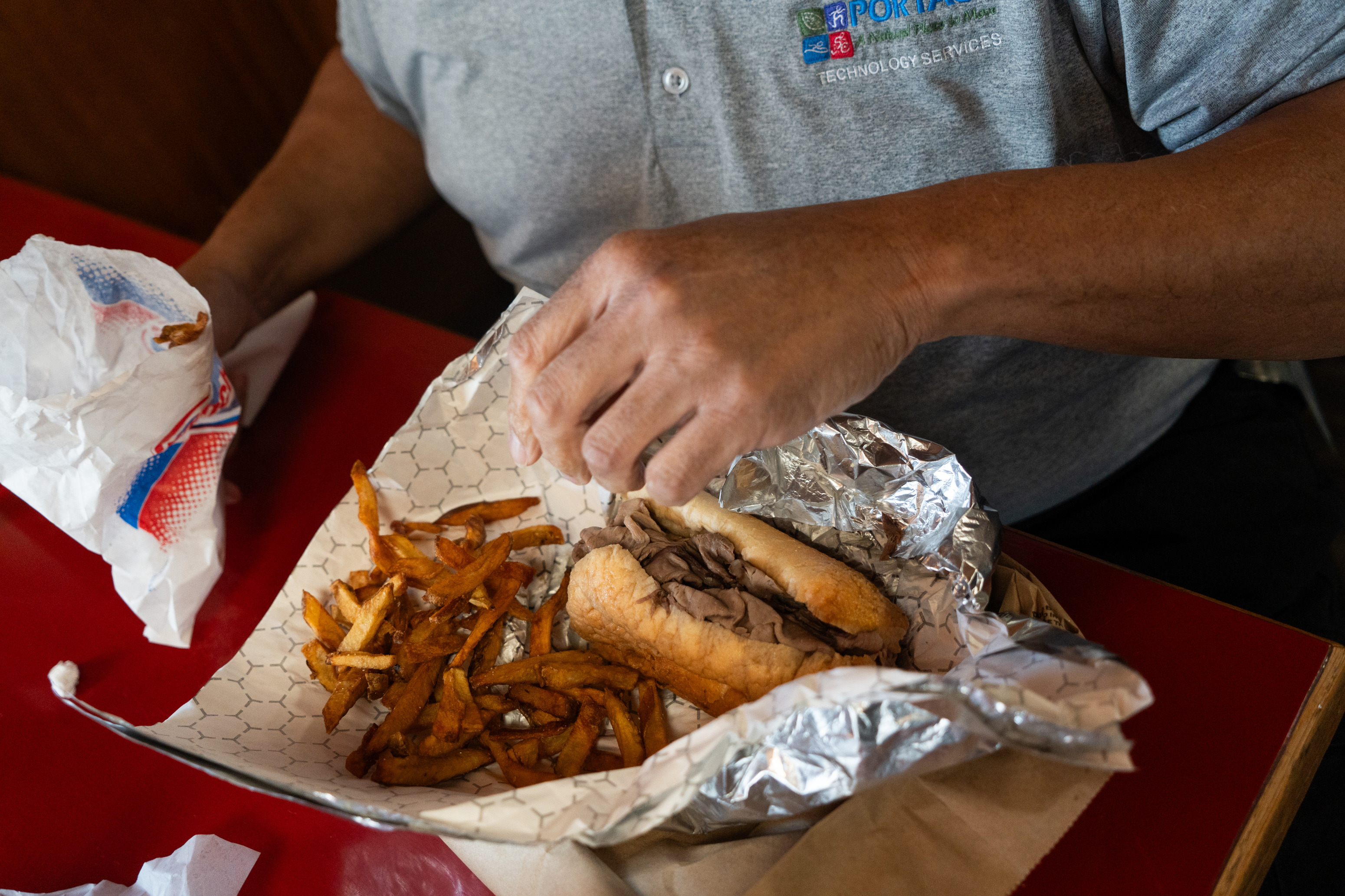 Michigan's Best Local Eats: Michiganders Windy City Dawg House - mlive.com