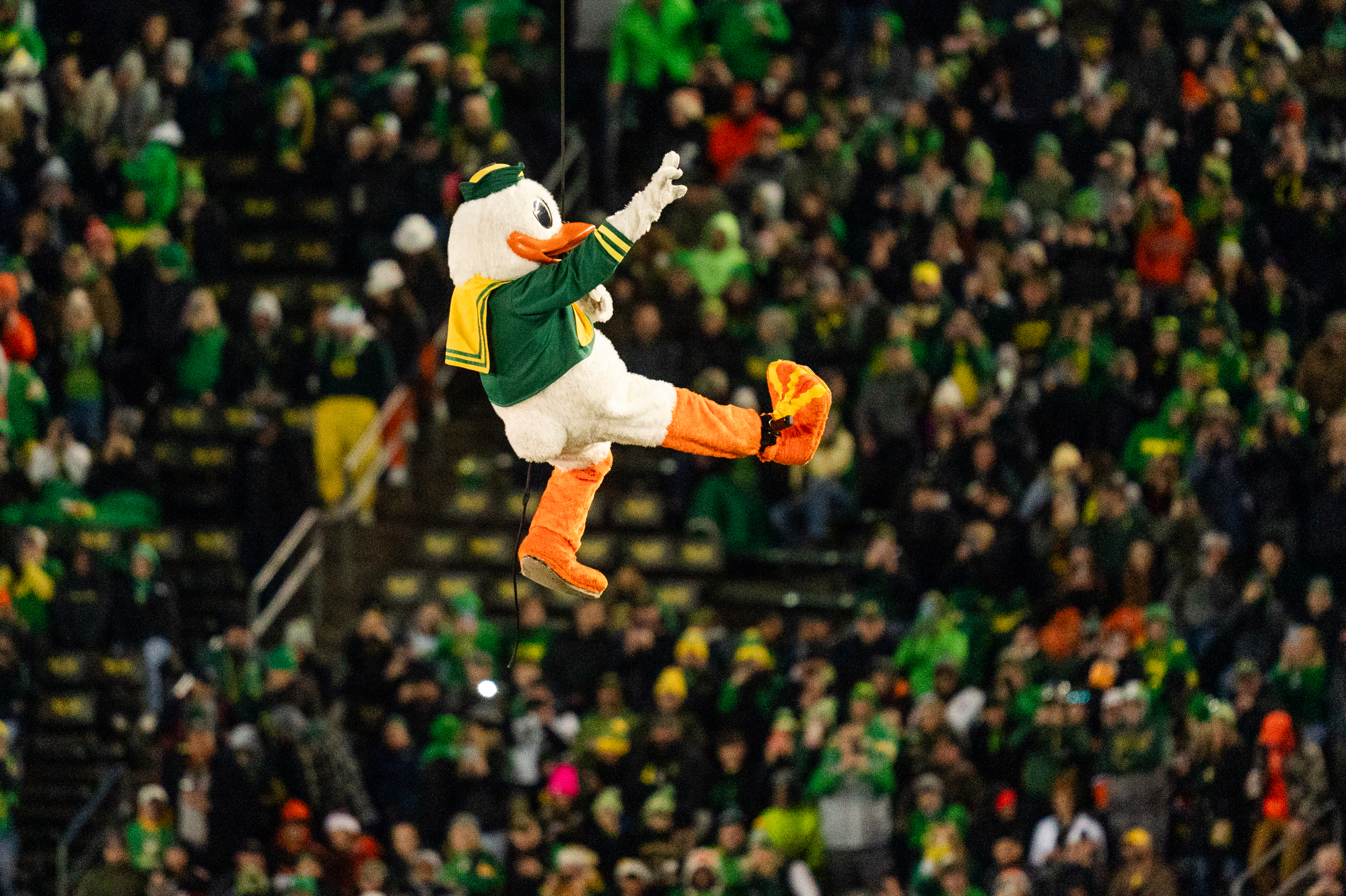 No. 6 Oregon Ducks vs. No. 16 Oregon State Beavers: Nov. 24, 2023 ...