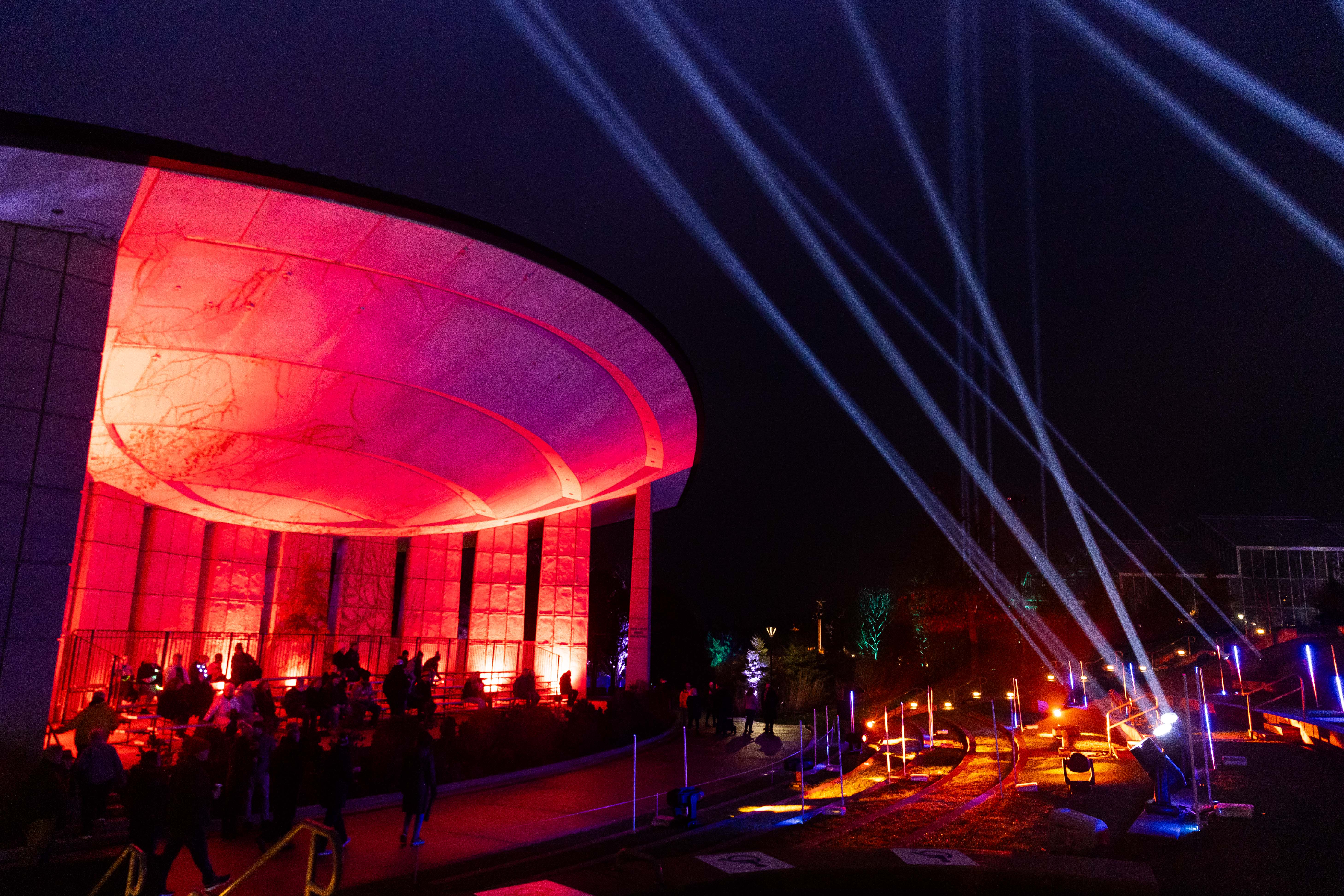 Interactive light display "ENLIGHTEN" introduced at Meijer Gardens ...