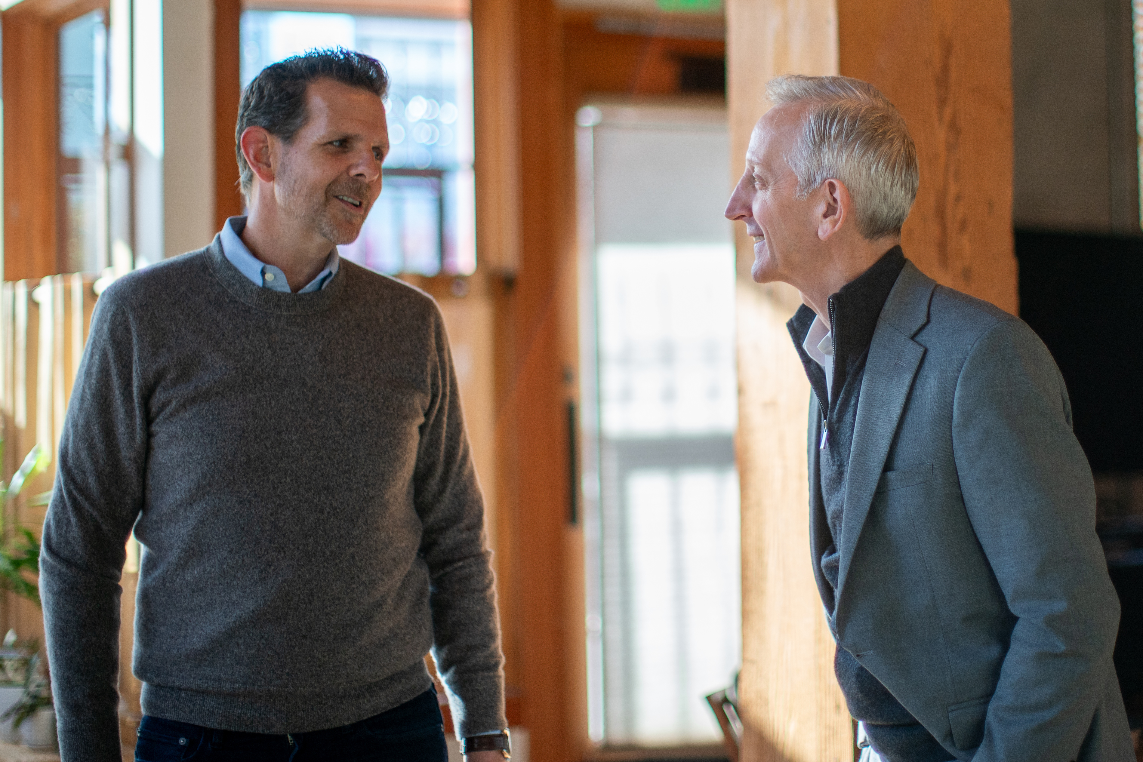 Mayor Keith Wilson at CityTeam November 2025 - oregonlive.com