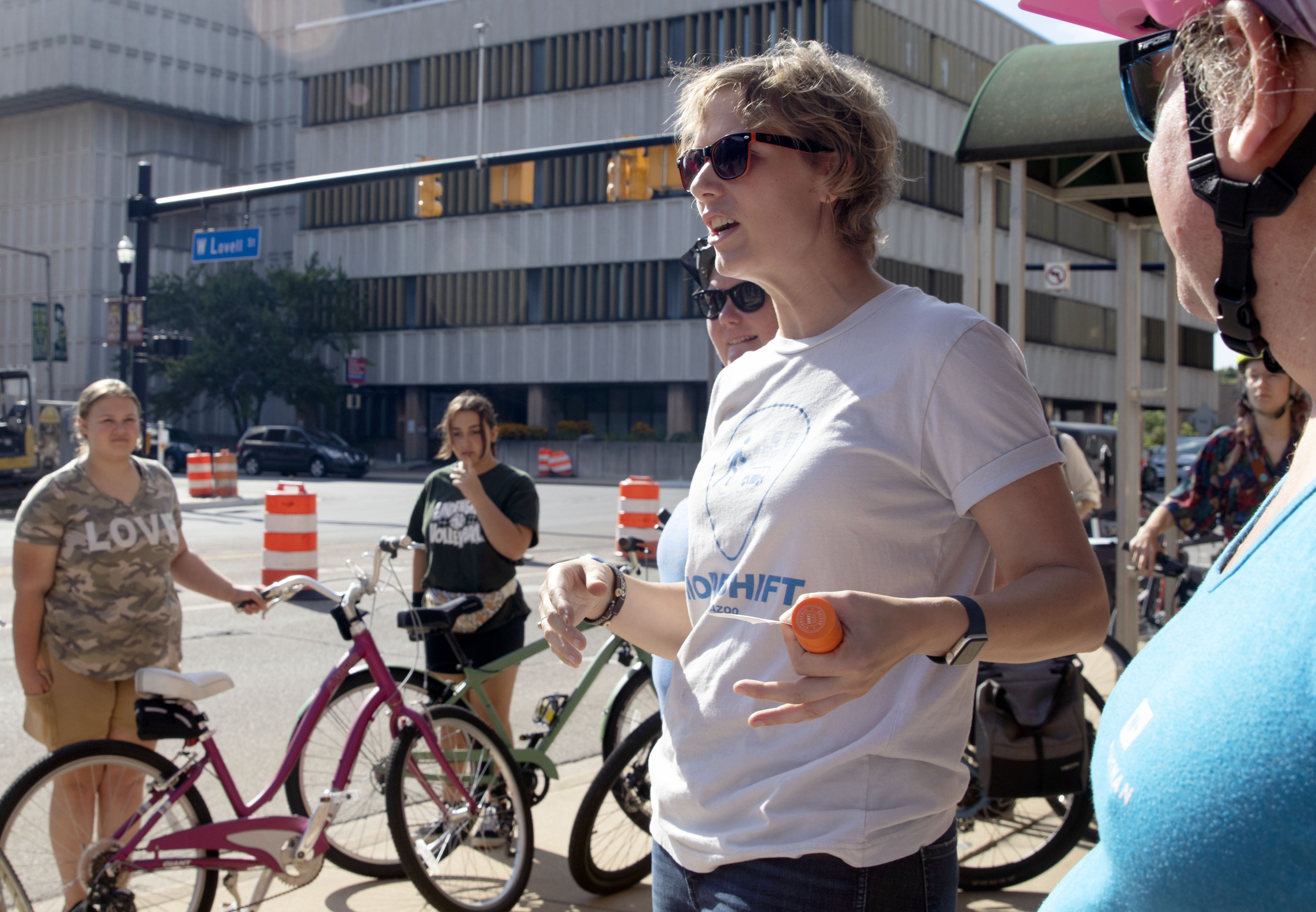 Setting out on a community cruise through Kalamazoo neighborhoods ...