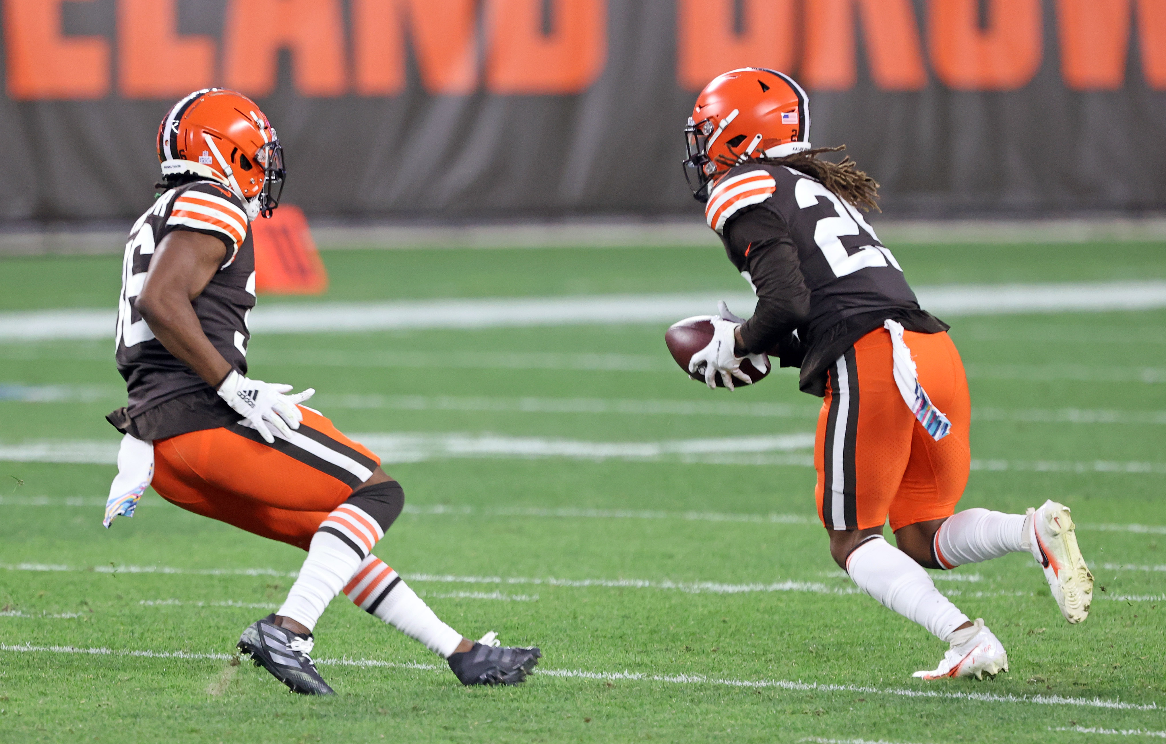 Cleveland Browns defensive backs Ronnie Harrison Jr. and Sheldrick ...