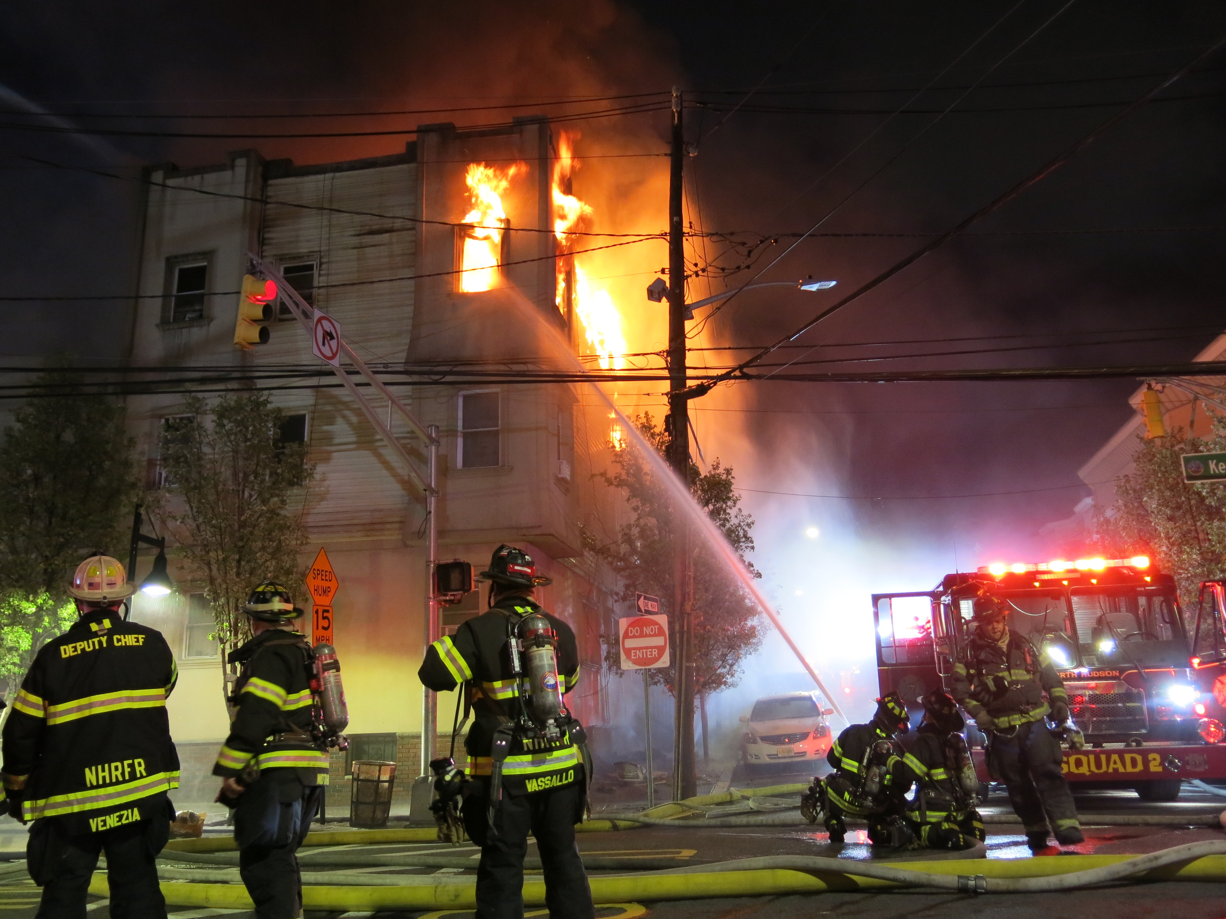 4-alarm fire at Kerrigan Avenue and 19th Street in Union City displaces ...