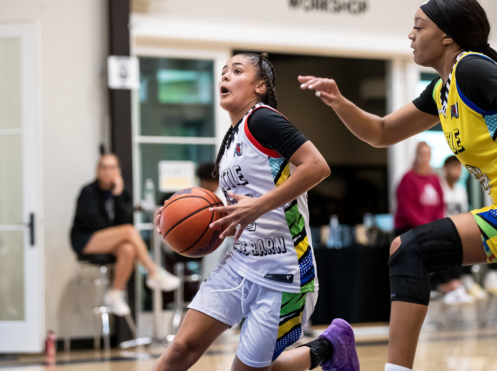 Team Philly defeats Team Harrisburg 82-77 in Battle in the Barn girls ...