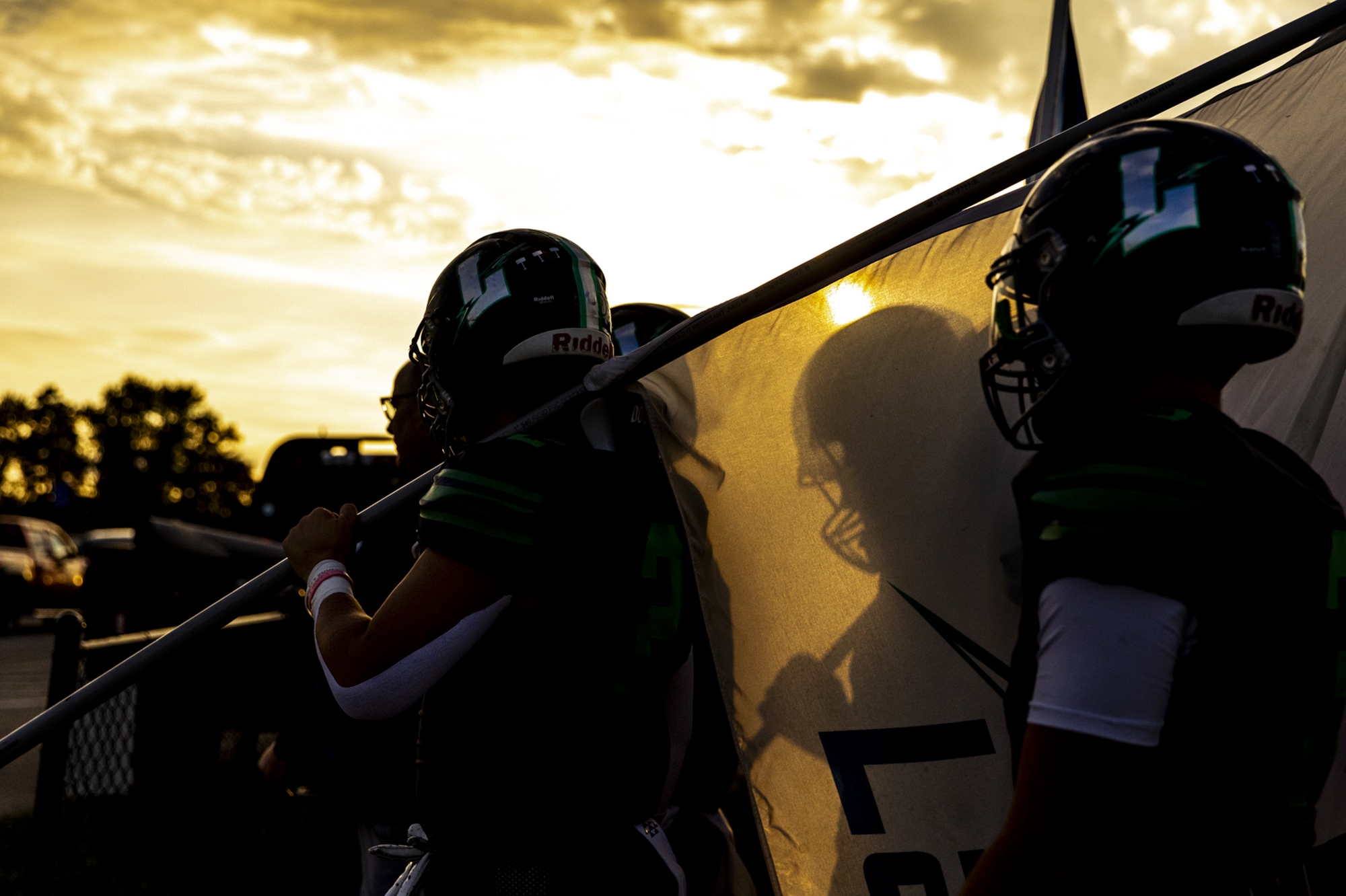 75 sports photos that showcase strength, determination in Flint and ...